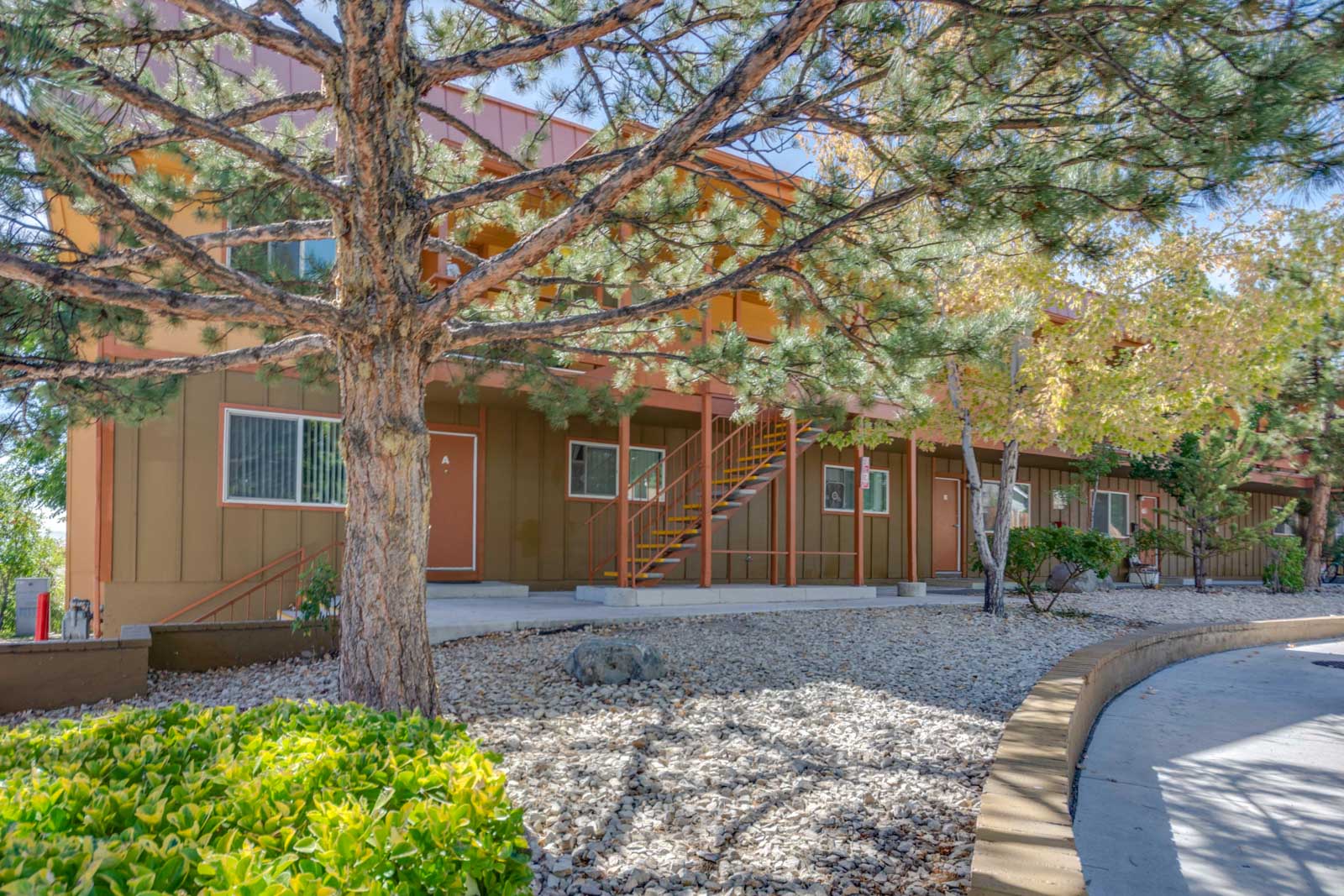 Vacancies - Sunset Ridge Apartments - The Apartment Company