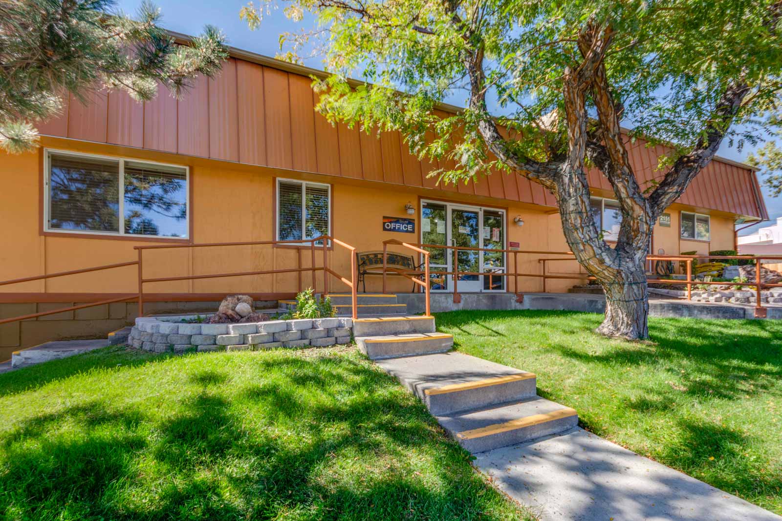 Home - Sunset Ridge Apartments - The Apartment Company