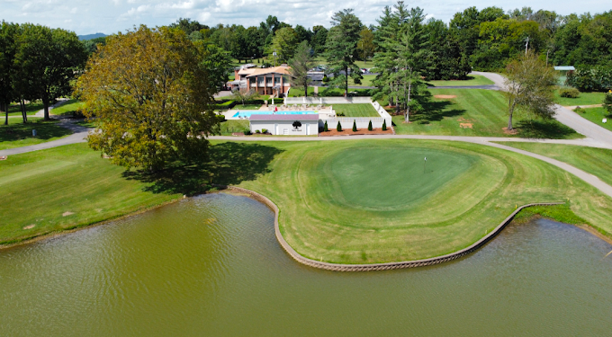 About Us | River Bend Country Club