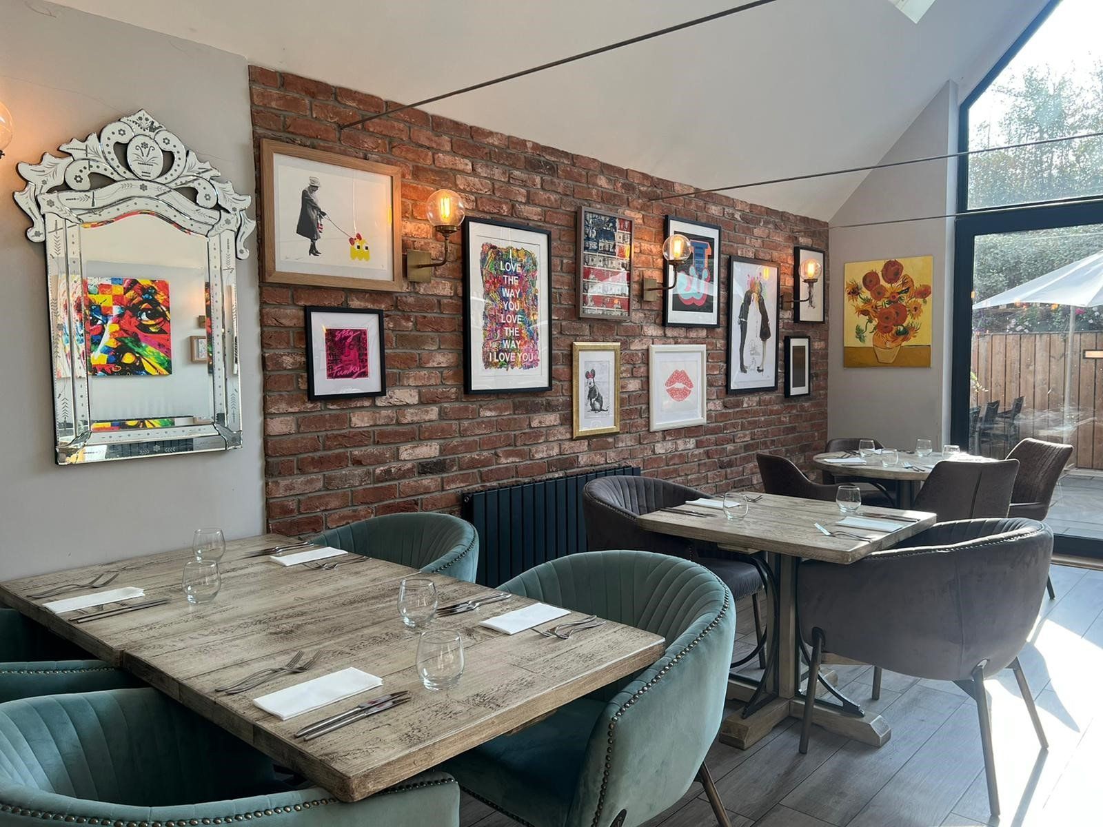 The Hanger Free House - Country Pub & Restaurant Hampshire