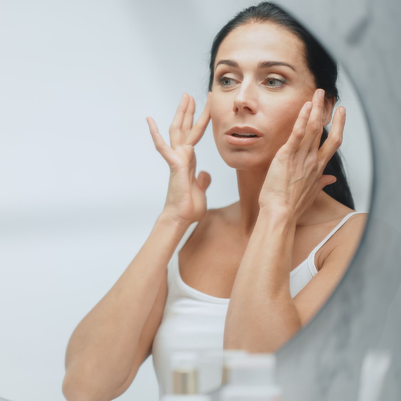 5 EARLY SIGNS OF AGEING AND HOW TO TACKLE THEM