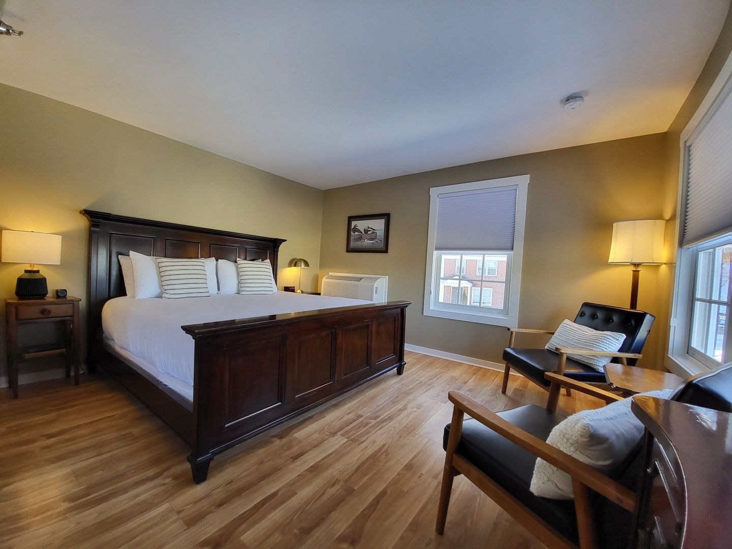 The Stowe Village Inn: Guest Rooms Located in Stowe Vermont