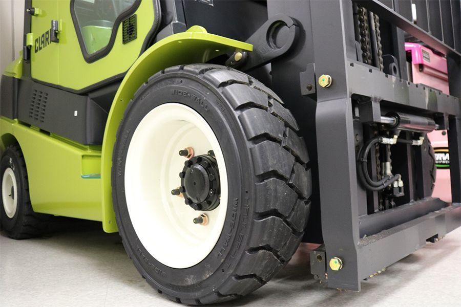 A comprehensive analysis on the advantages and uses of pneumatic tires.
