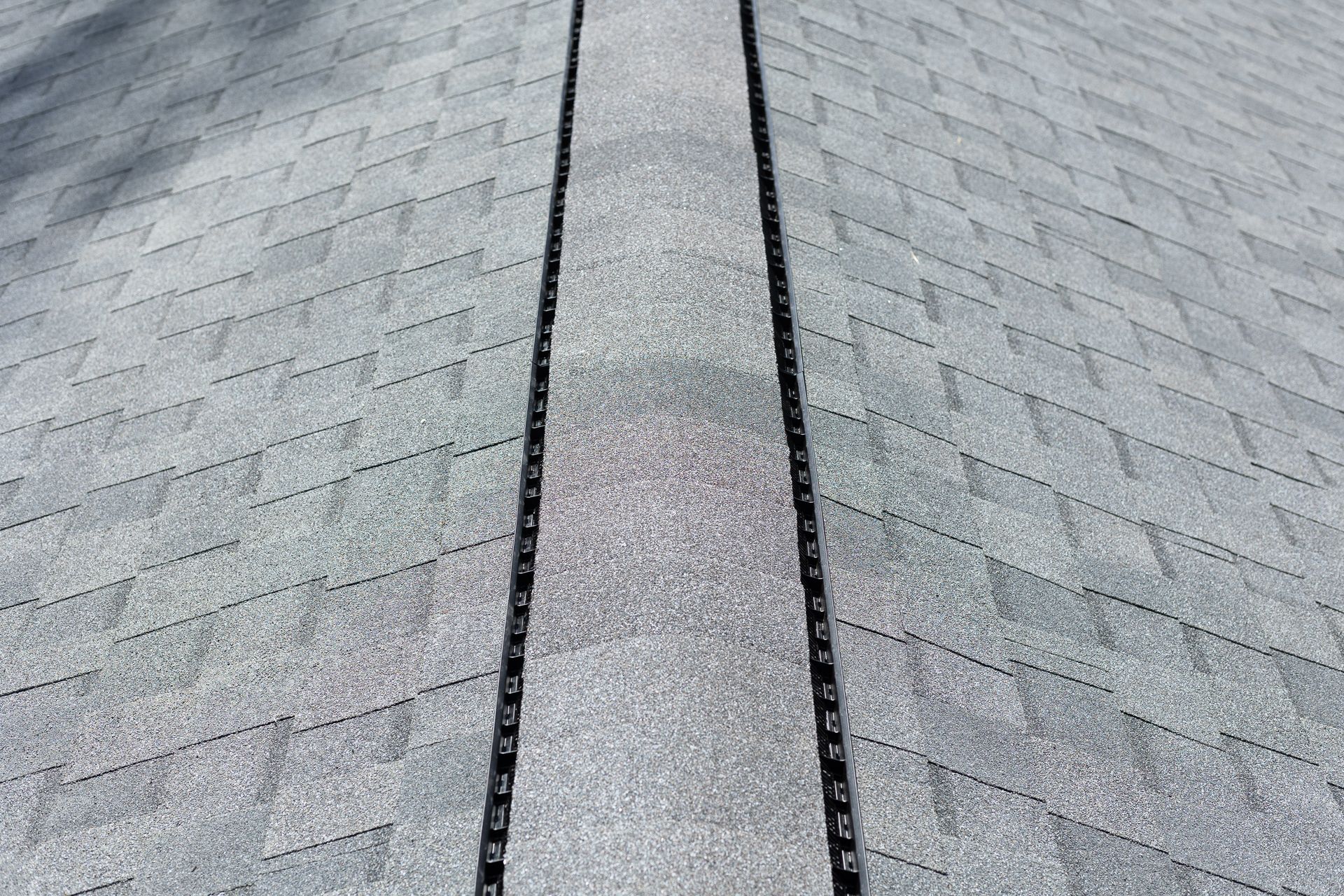 PHOTOS: Ridge Vent Installation – Before, During & After