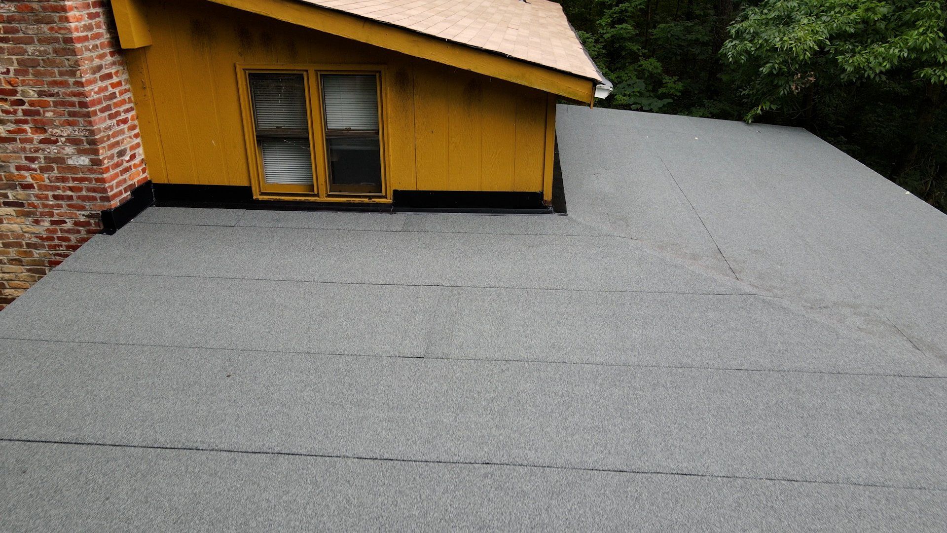 What Is The Lifespan Of A Flat Roof?