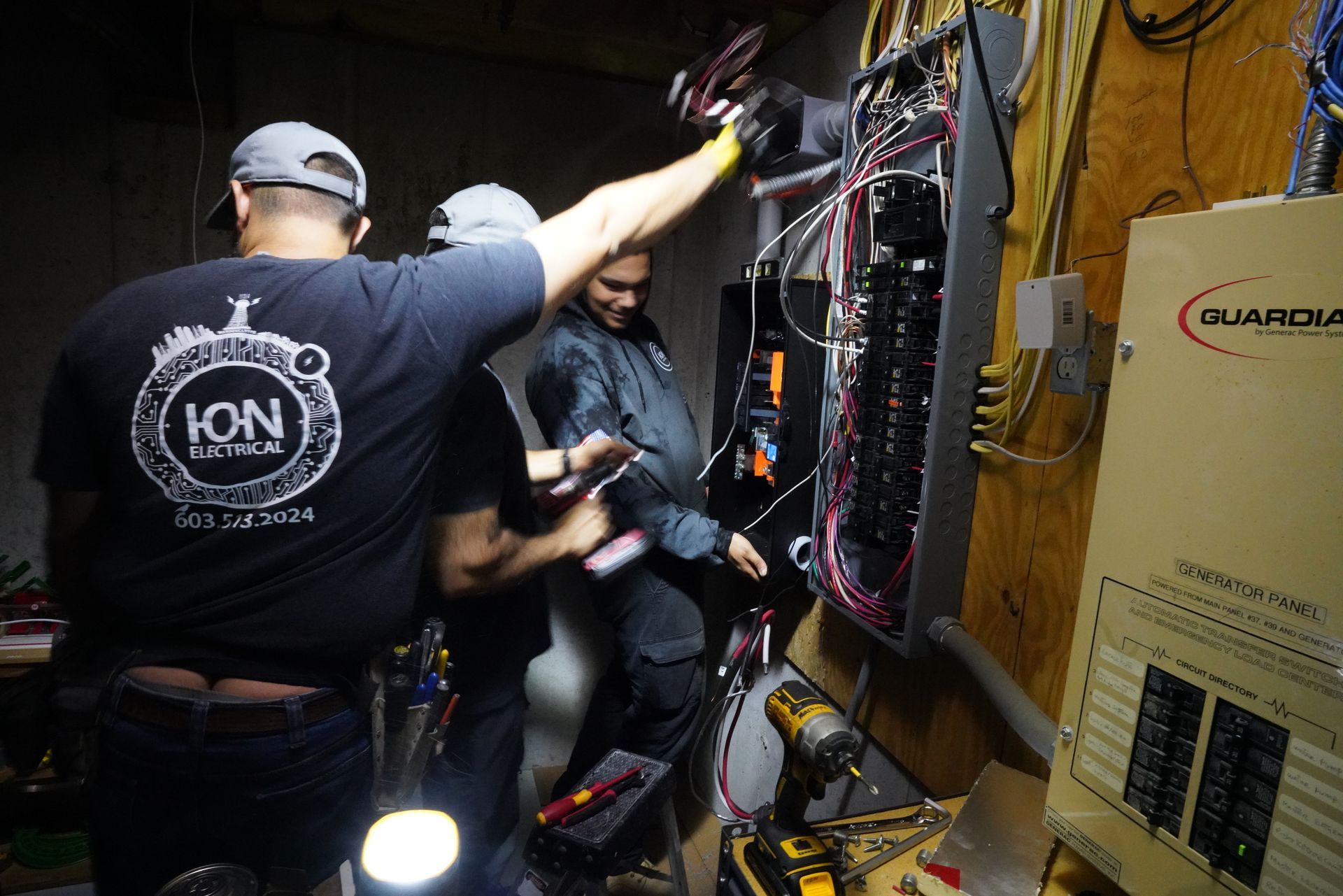 Licensed Electricians NH-MA-ME-VT -Bedford NH-Ion Electrical