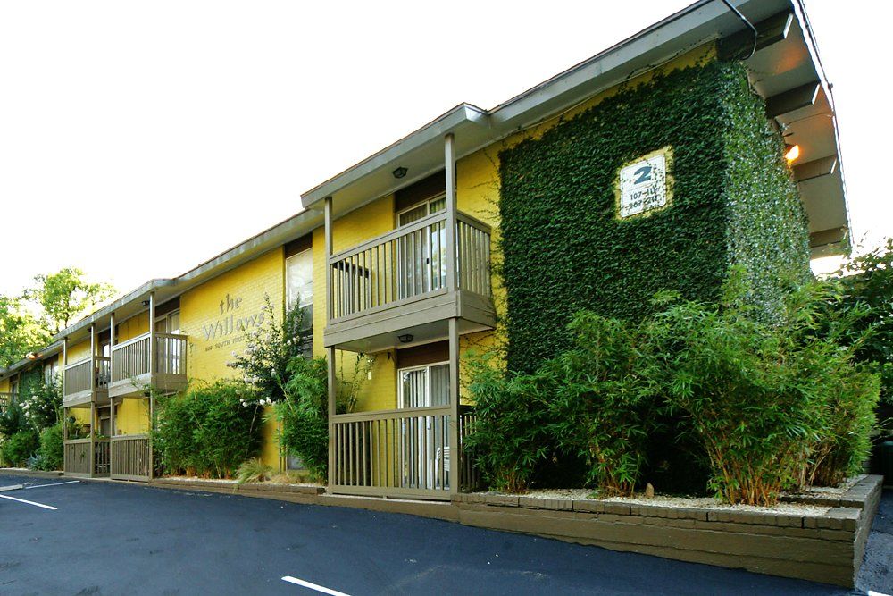 The Willows Apartments Austin