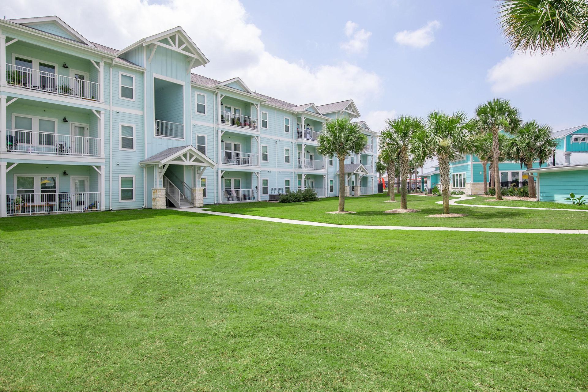 Pearl Point | Apartments in Rockport, TX