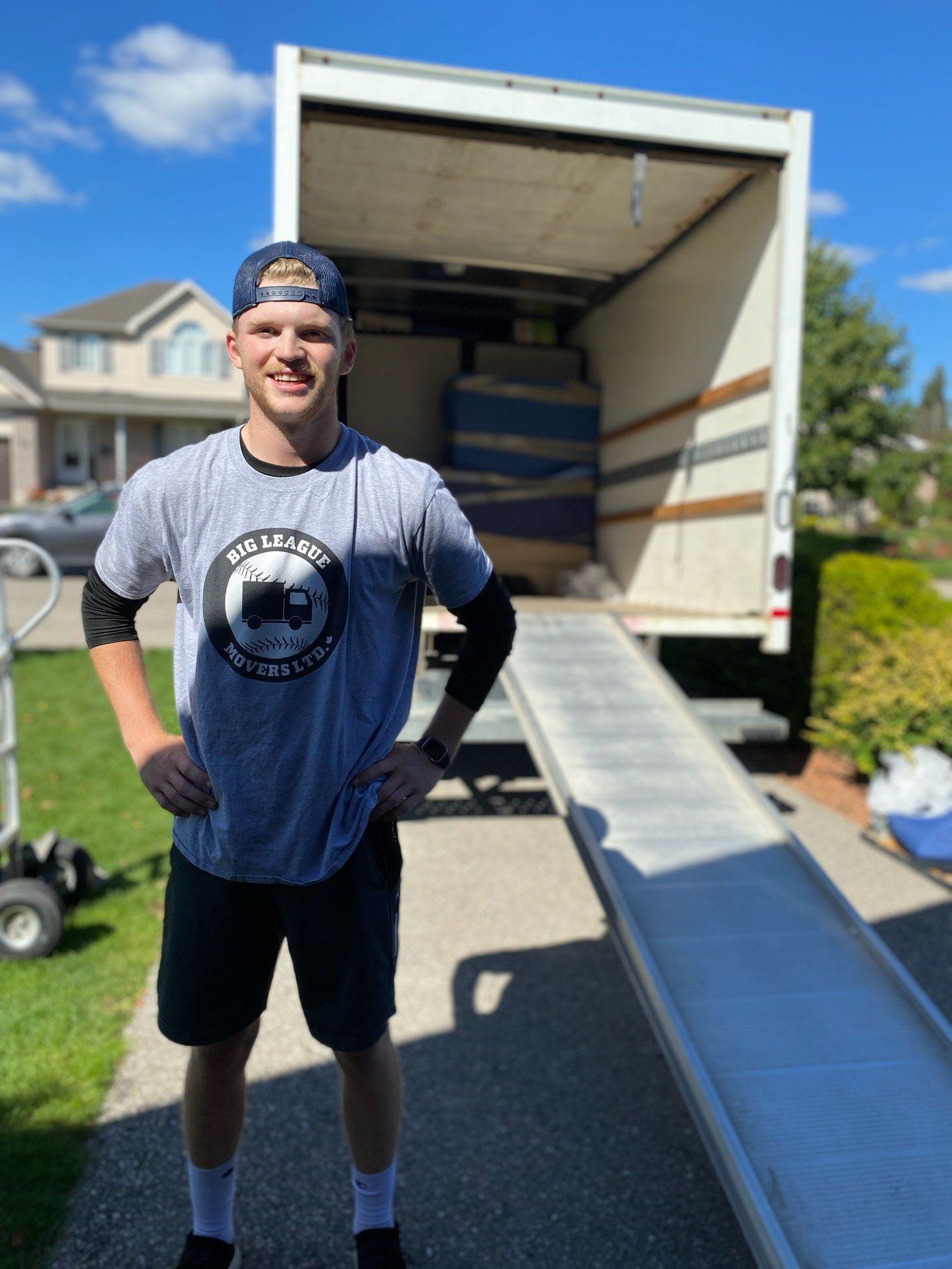 Residential Movers | Hamilton, ON | Big League Movers