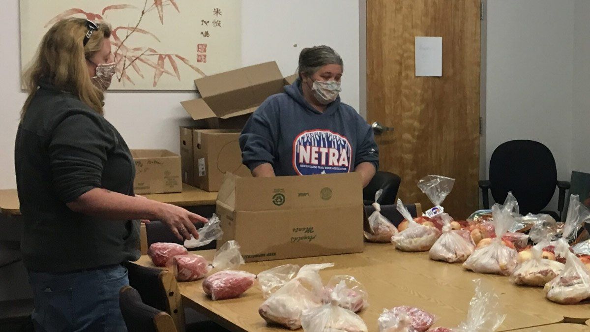 Working Together to Provide Food for Those in Need