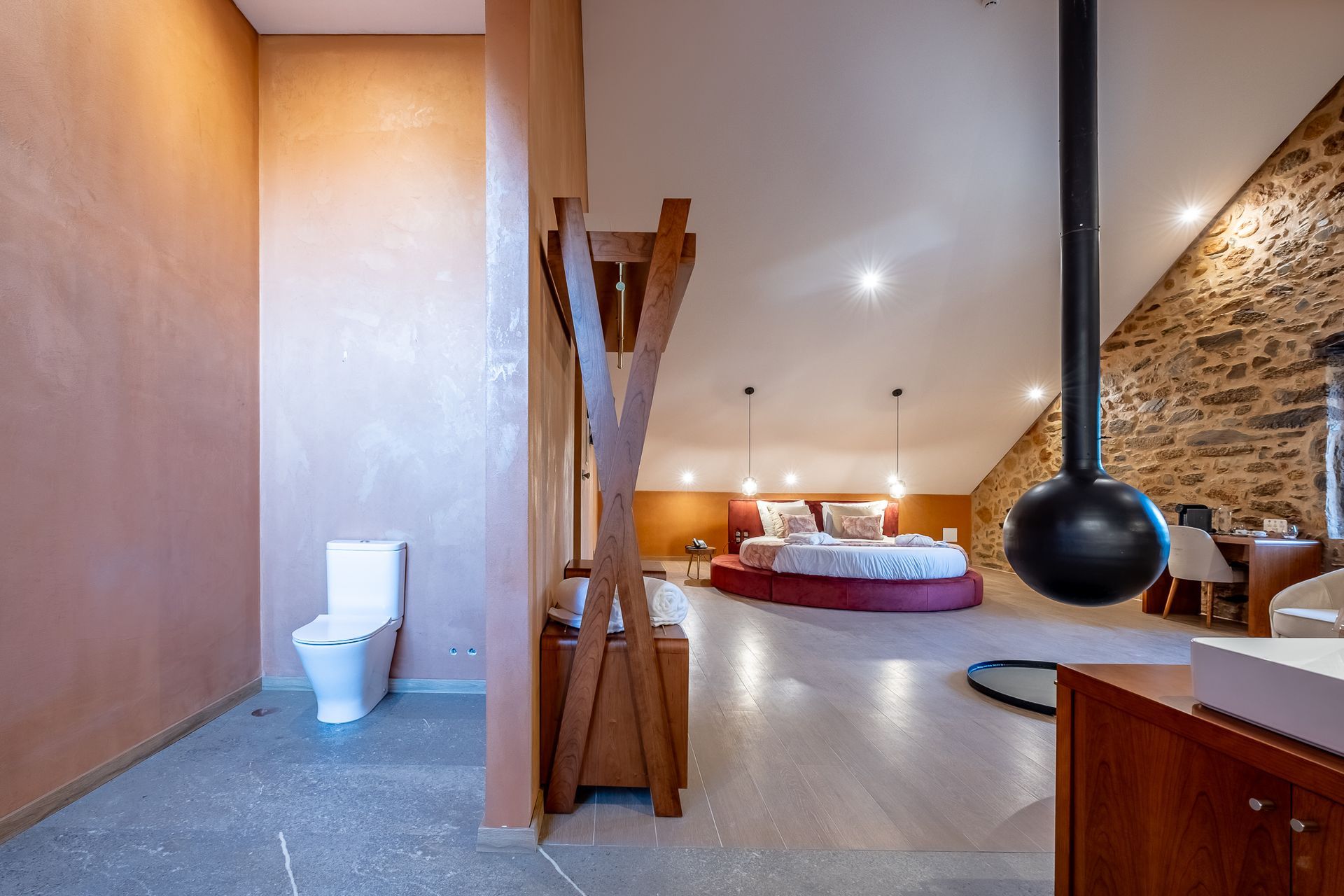 Our Rooms | Cherry Sculpture Hotel