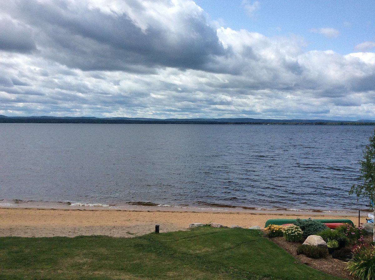 Things to Do | Sands on Golden Lake