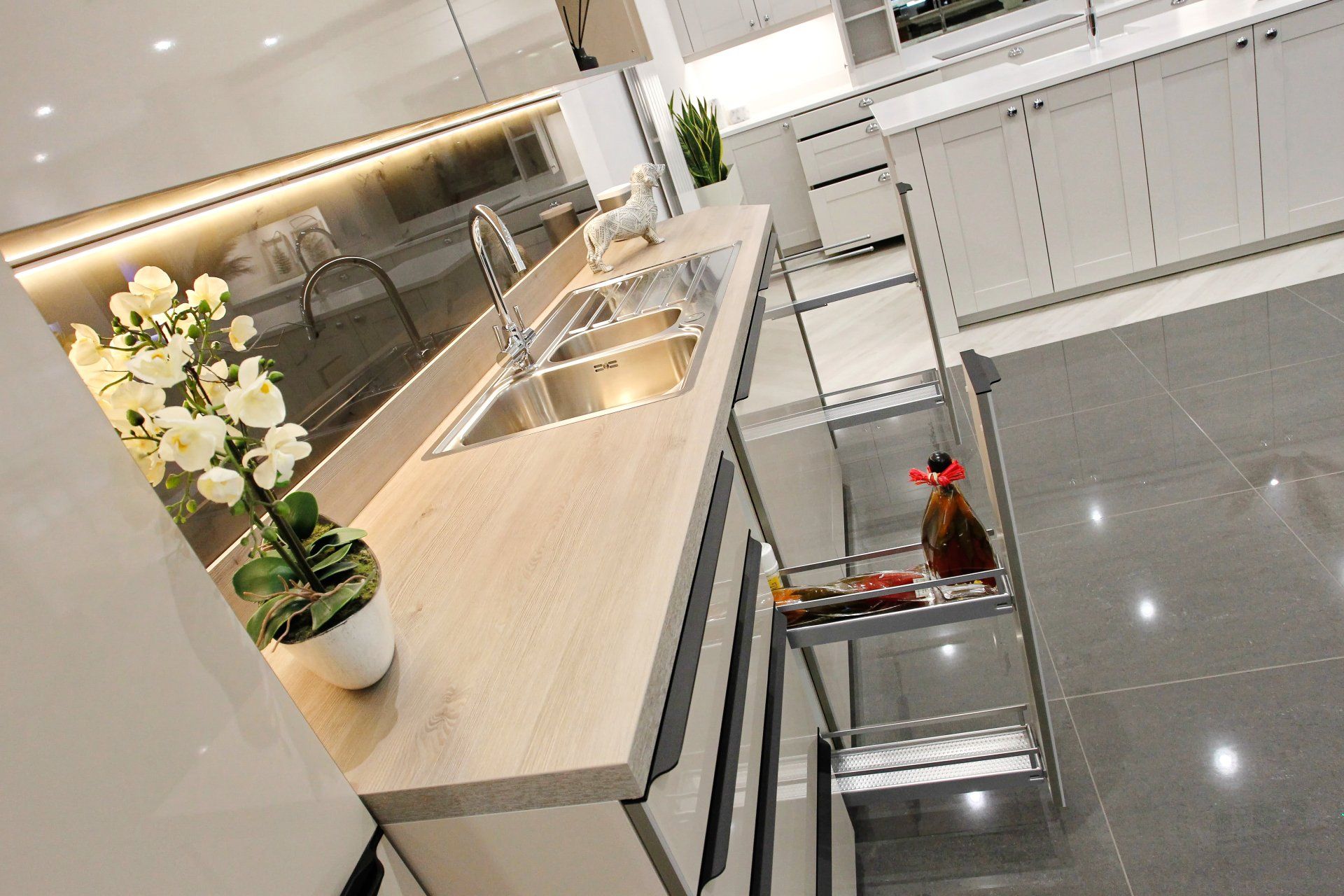 Kitchens Bathrooms Showroom Wokingham, exact - Barkham, Berkshire