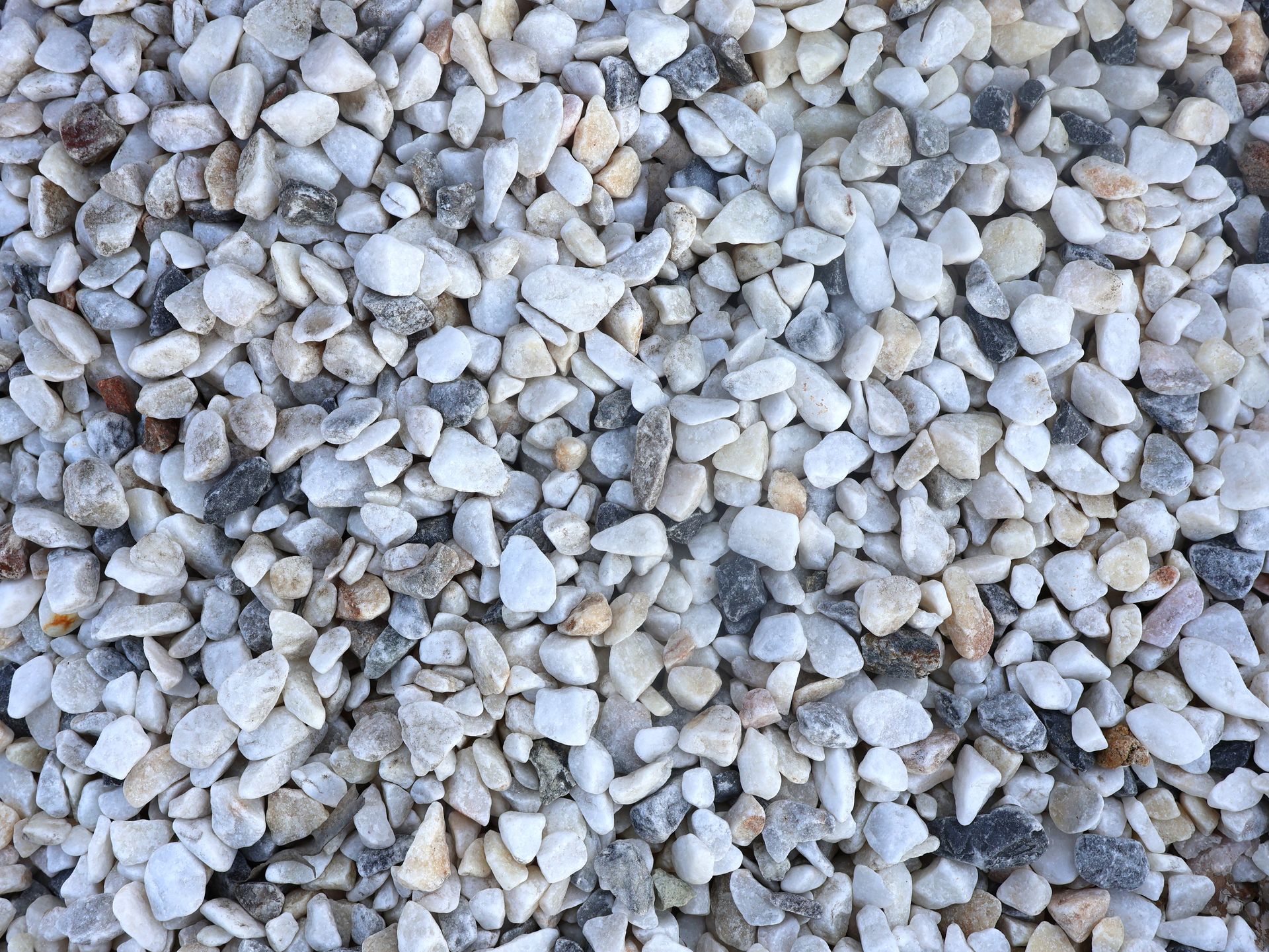 Pebbles in Townsville | Edmonds landscaping Supplies