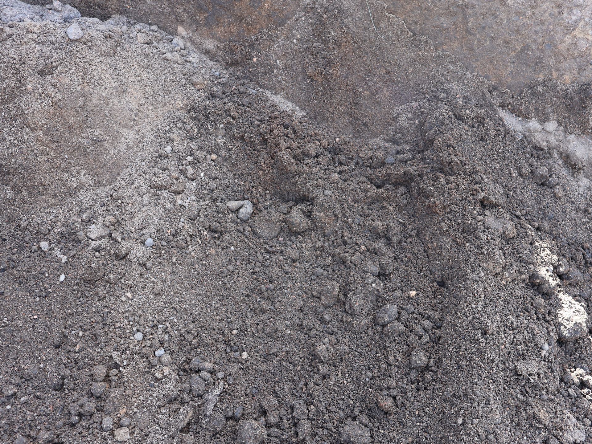 Sand in Townsville | Edmonds Landscaping Supplies