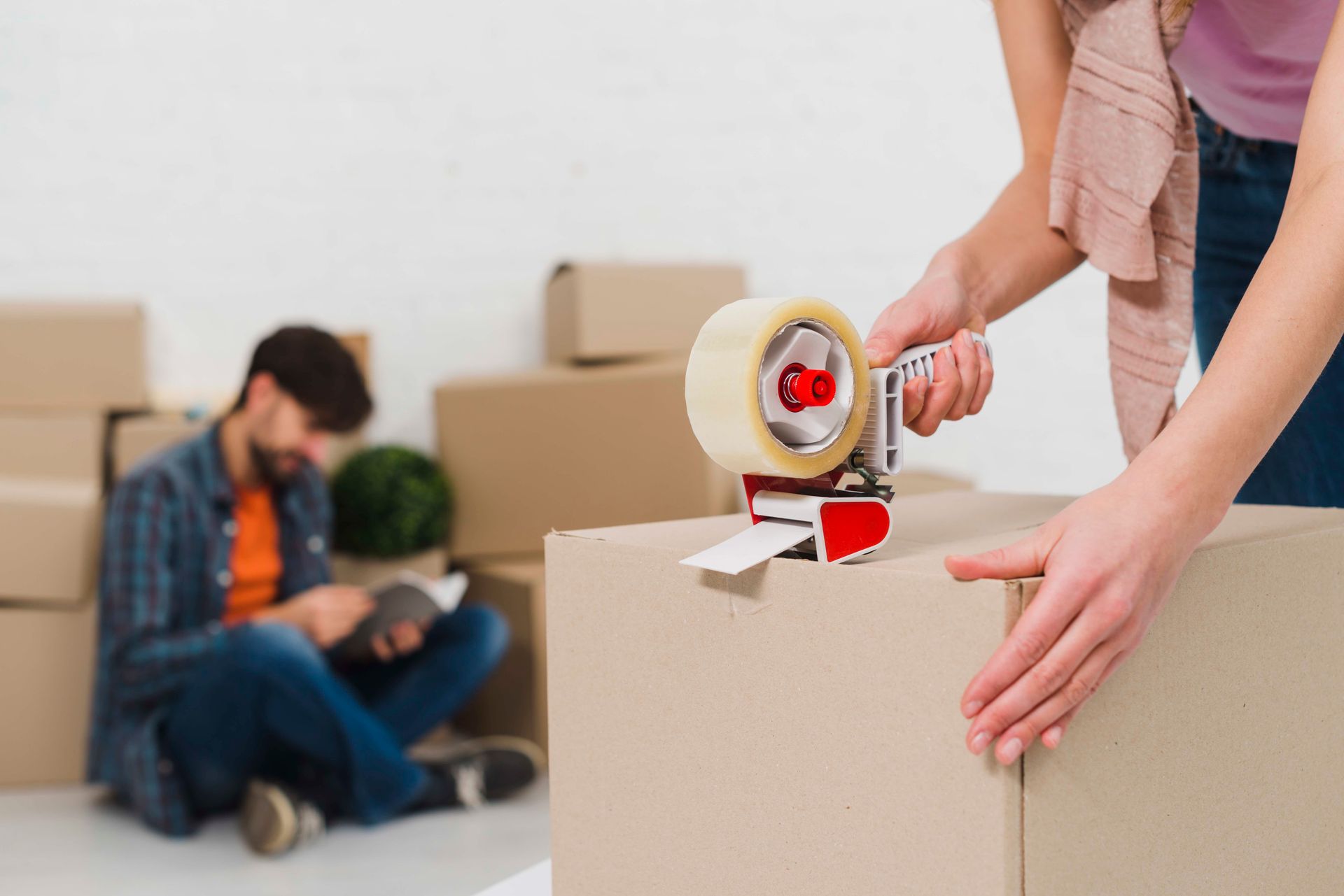 10 Essential Moving Tips and Tricks for an Effortless Experience