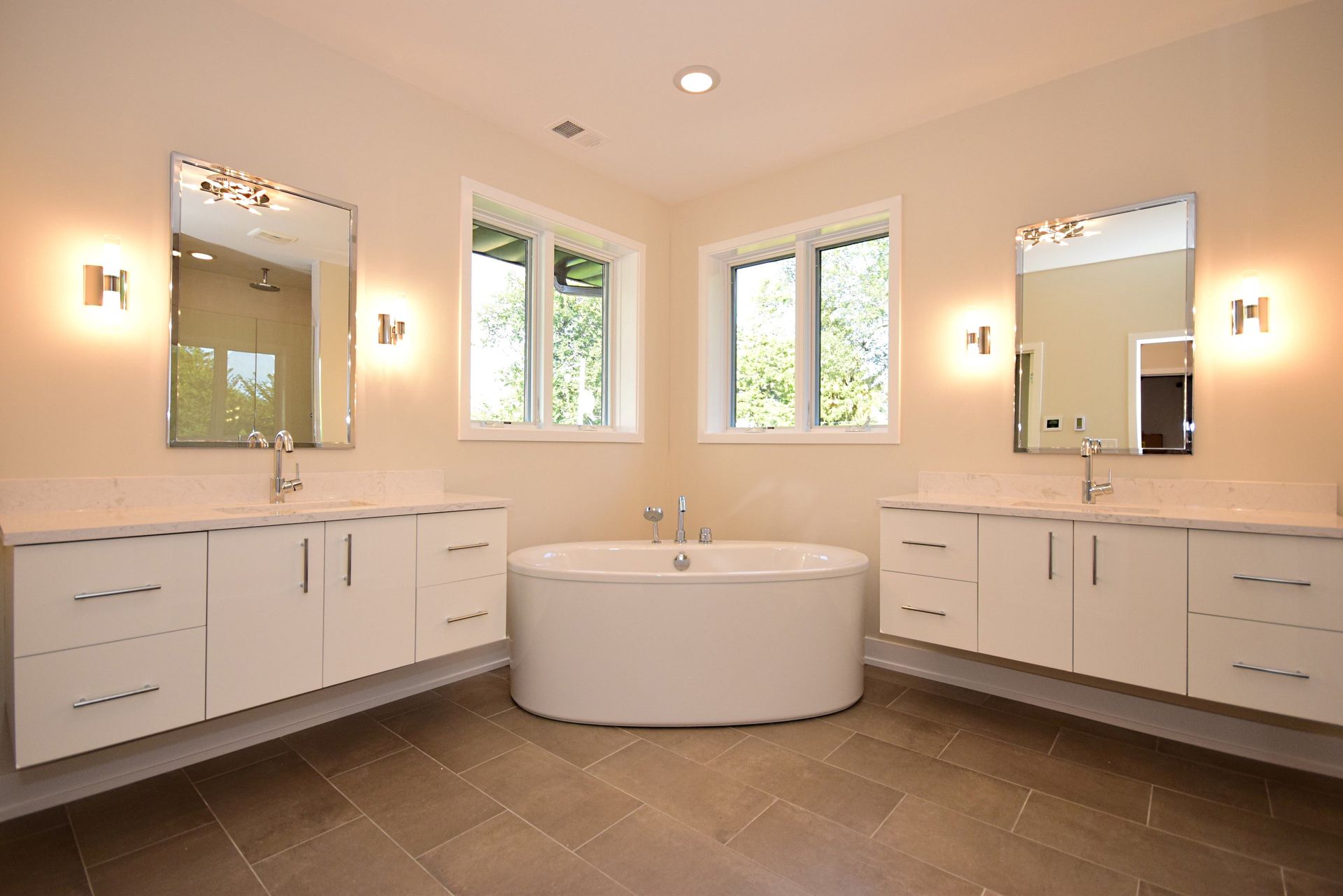 Modern | Mondo Builders