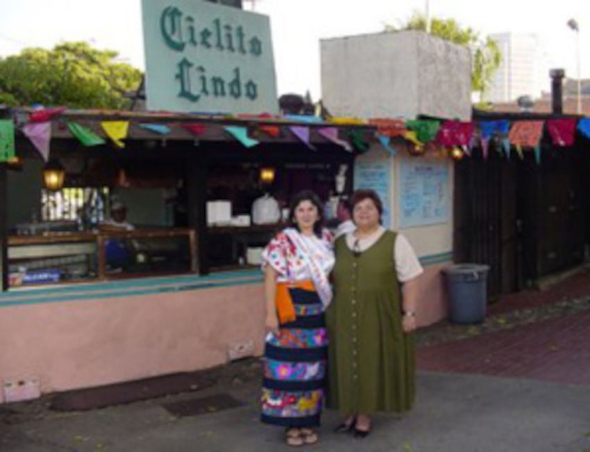 Cielito Lindo - Authentic Mexican taquitos on Olvera Street in Los Angeles