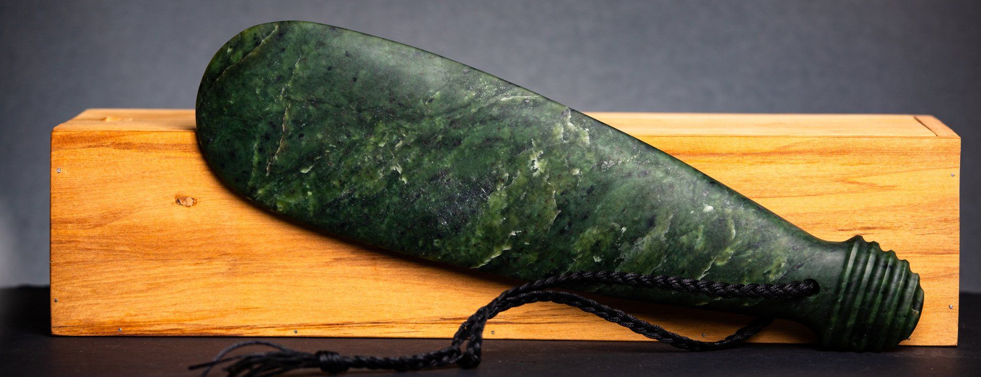 Māori Pounamu Weapons and Their Uses