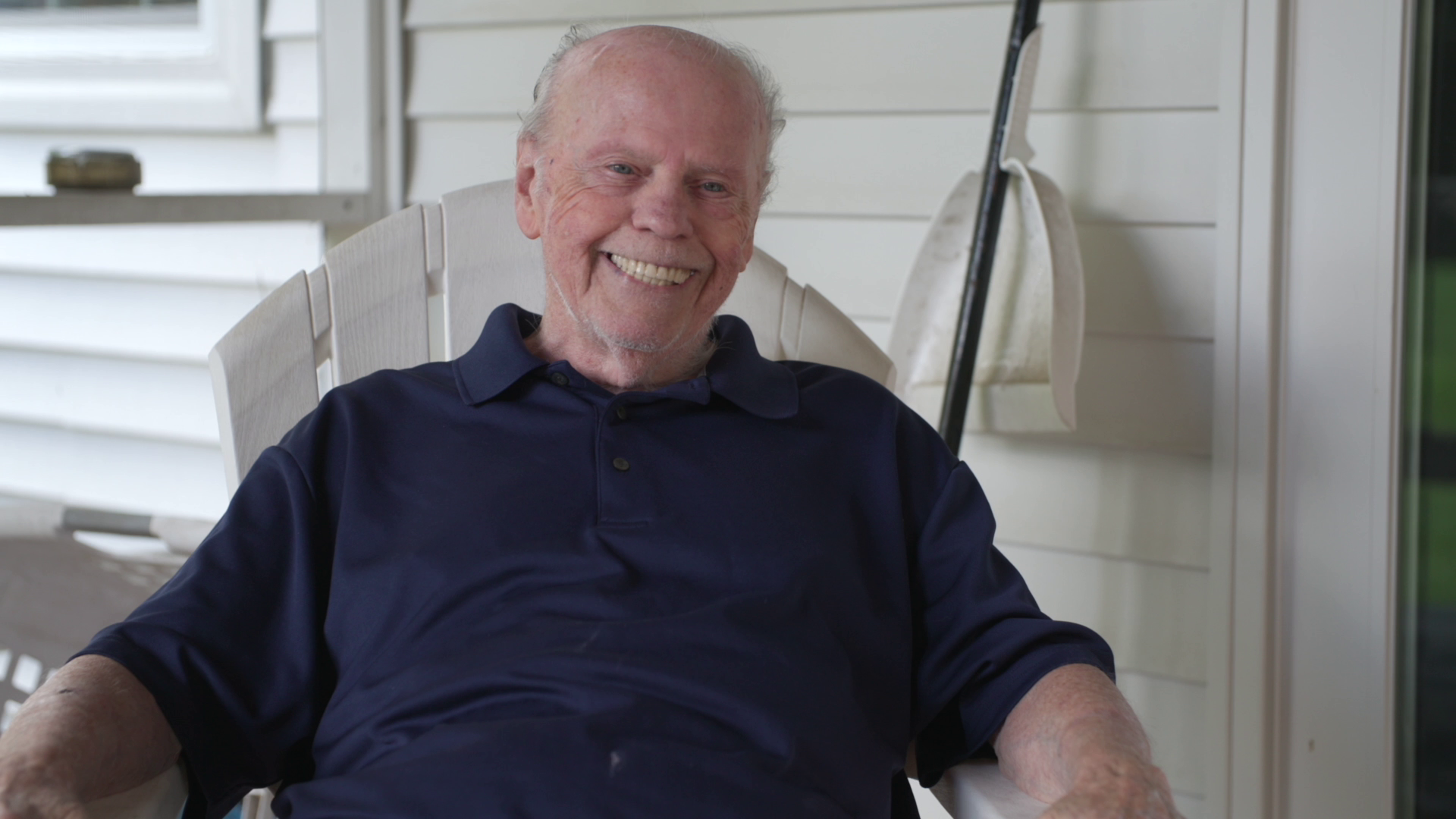 How to Keep Aging Parents Happy: The Key Role of Connection and Purpose