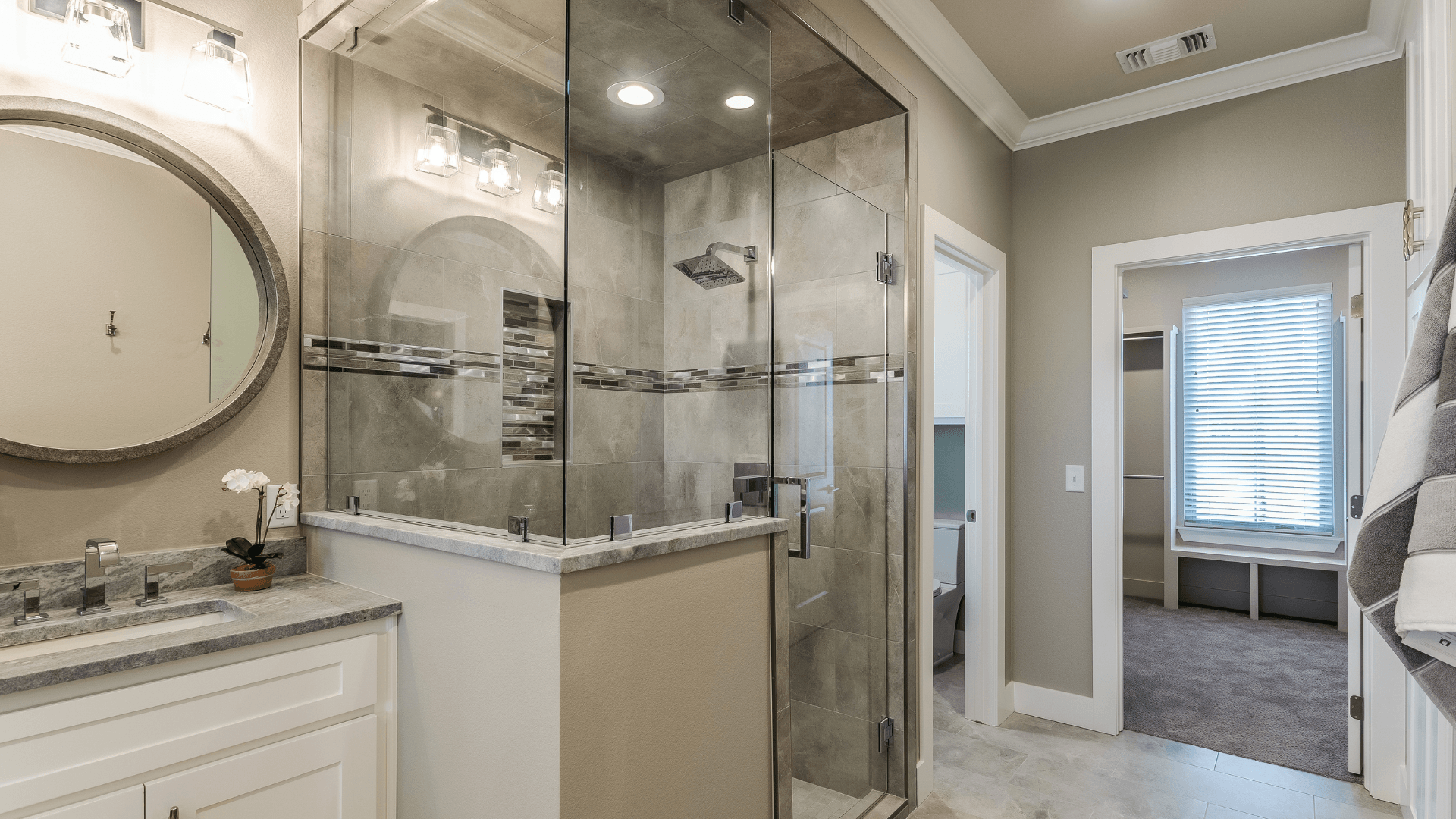 Glass Shower Enclosures in Oxnard, CA