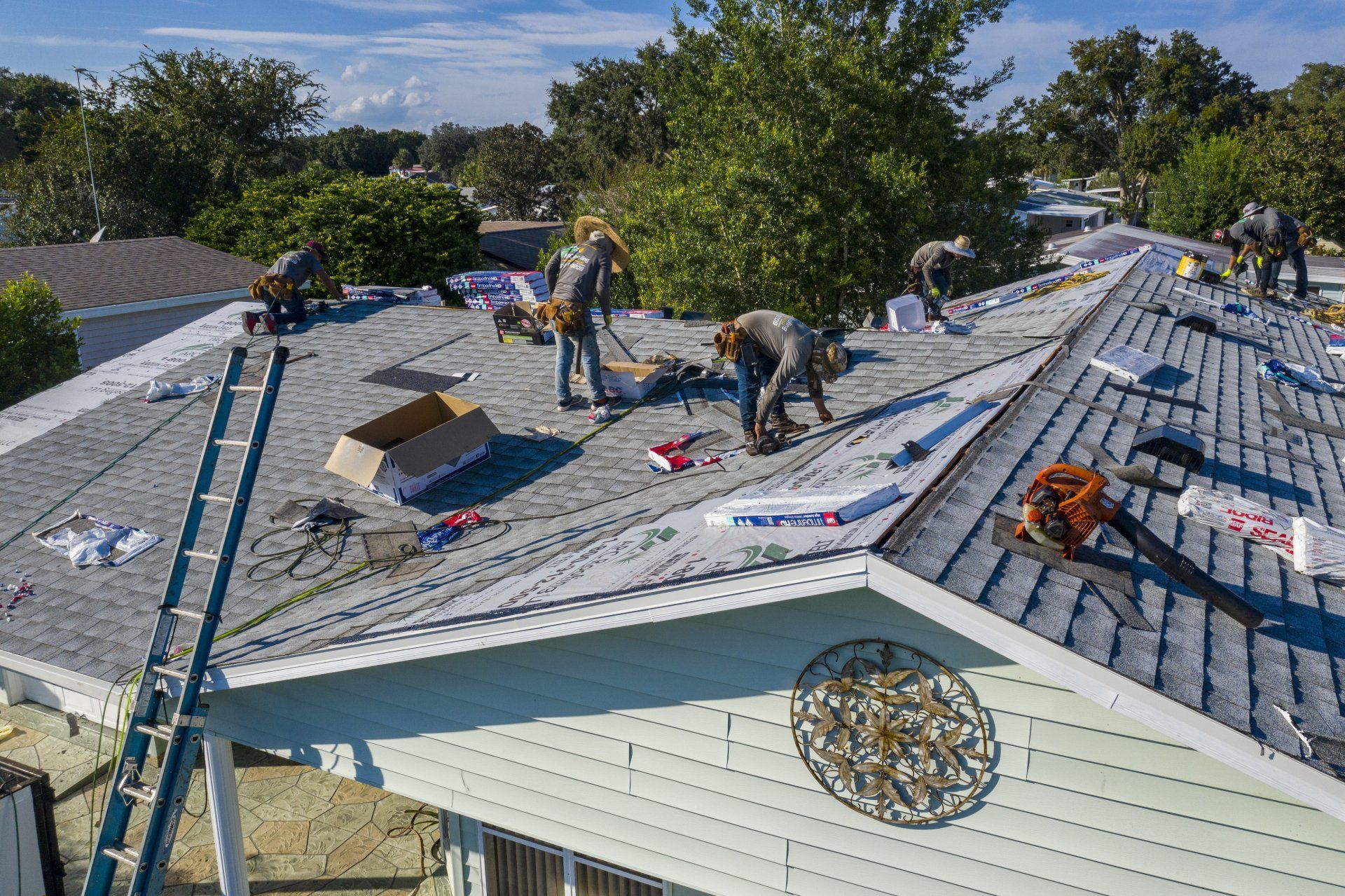 Clermonts Roofing Contractor APC Roofing