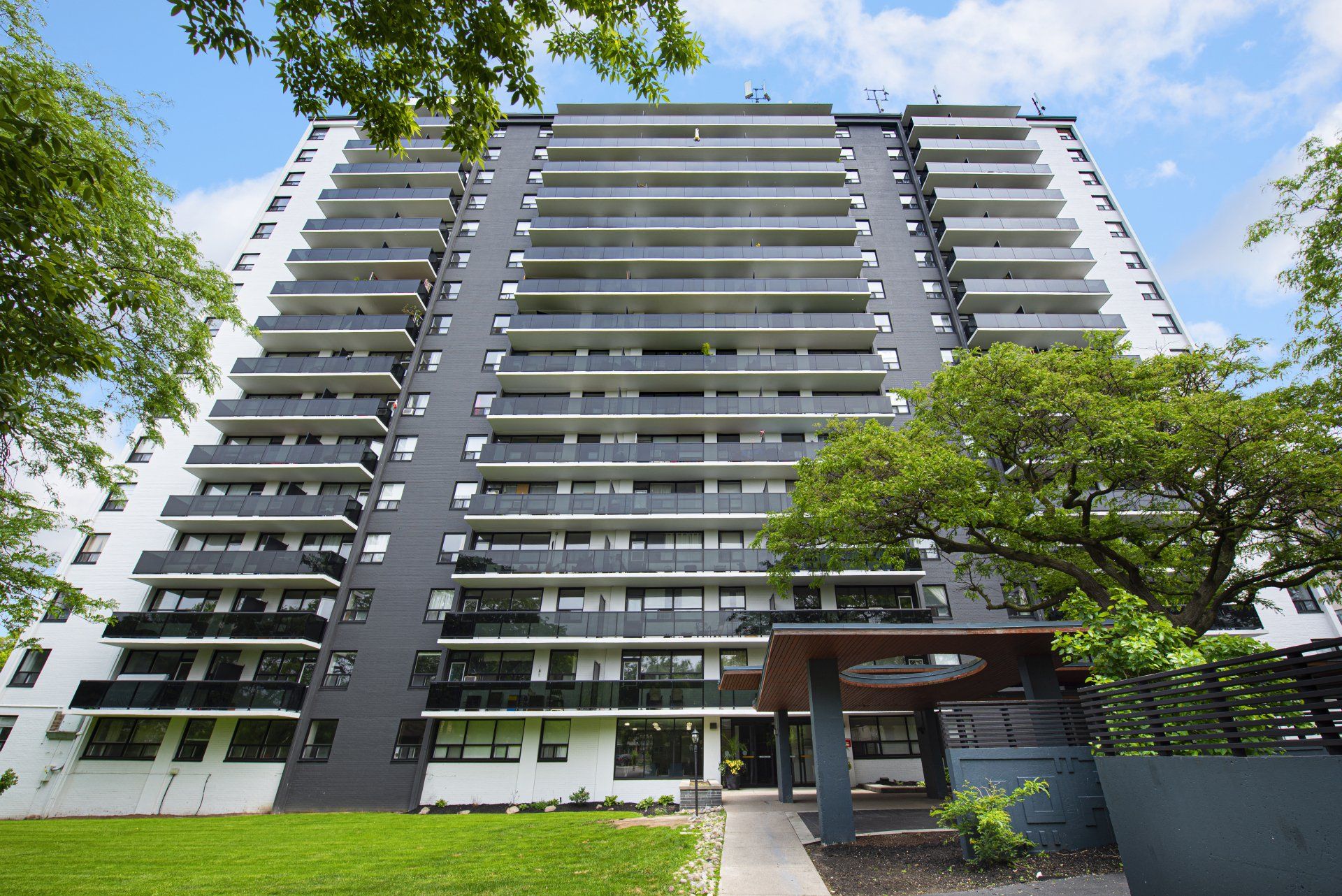 1080 Kingston Rd. Apartments for Rent