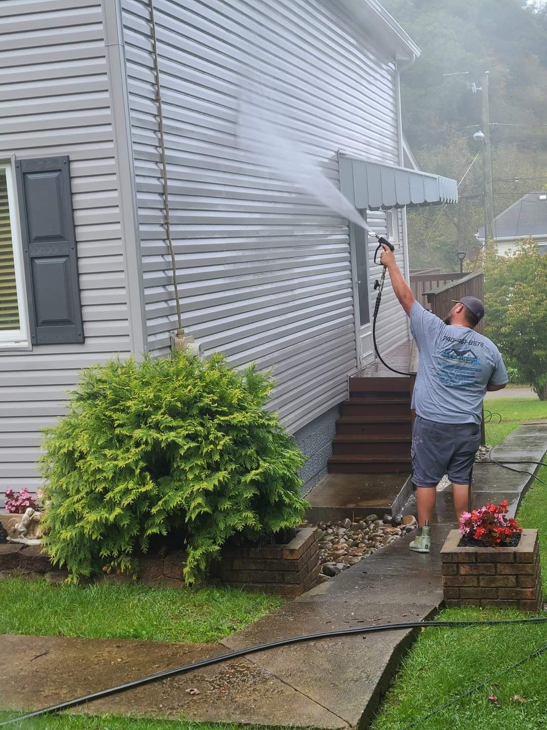 Why You Should Power Wash Your Home Before Painting