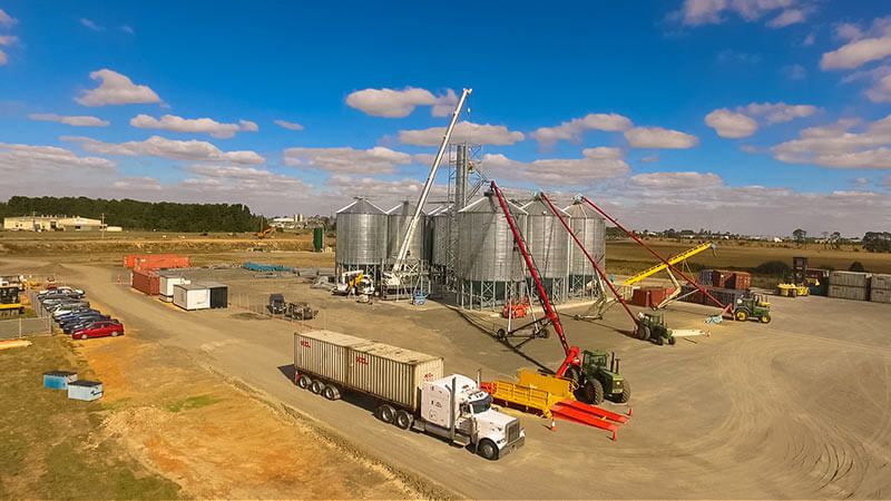 Grain Export Services - CHS Broadbent
