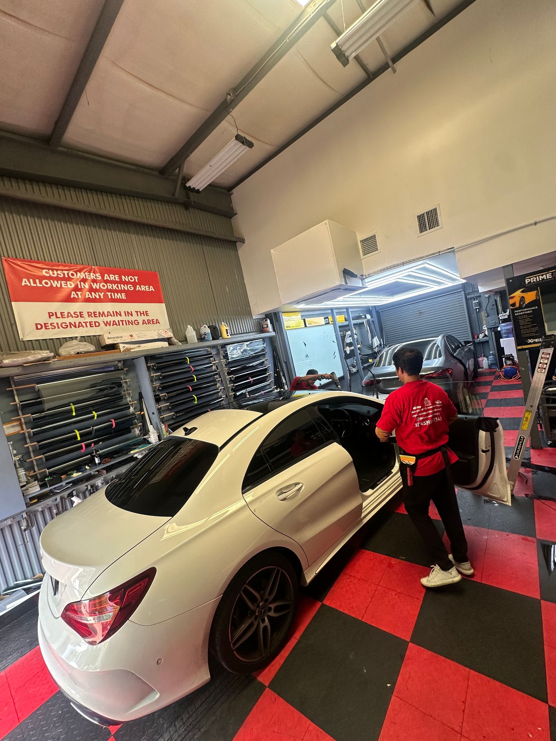 Boat & Auto Window Tinting Service In Cayman Islands