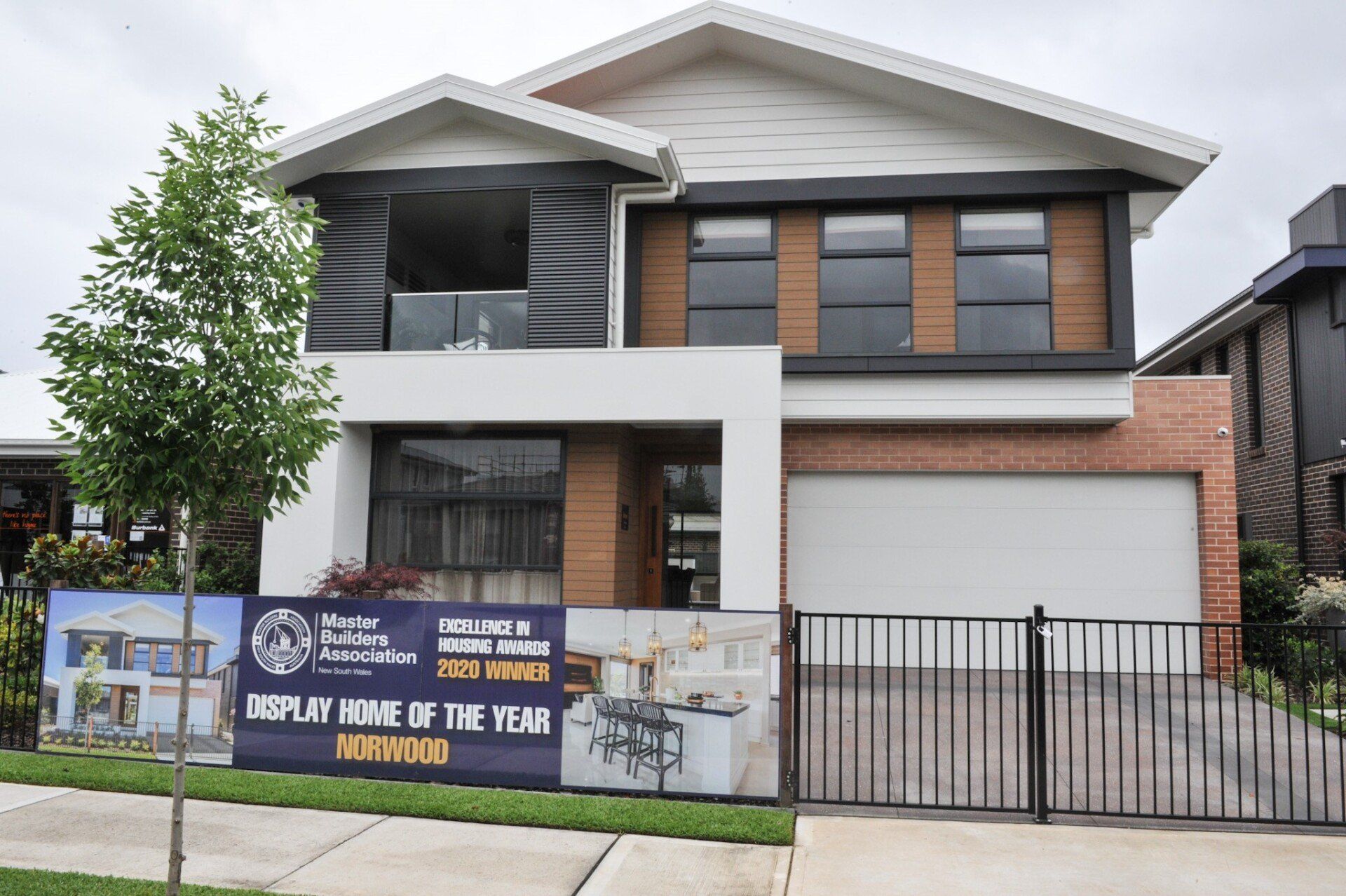 Lightweight Wall Cladding for Sale | Buildpro