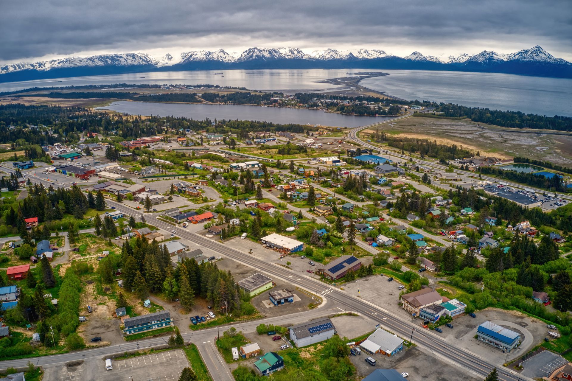 Welcome to Paradise Suites - Your Homer, Alaska Retreat
