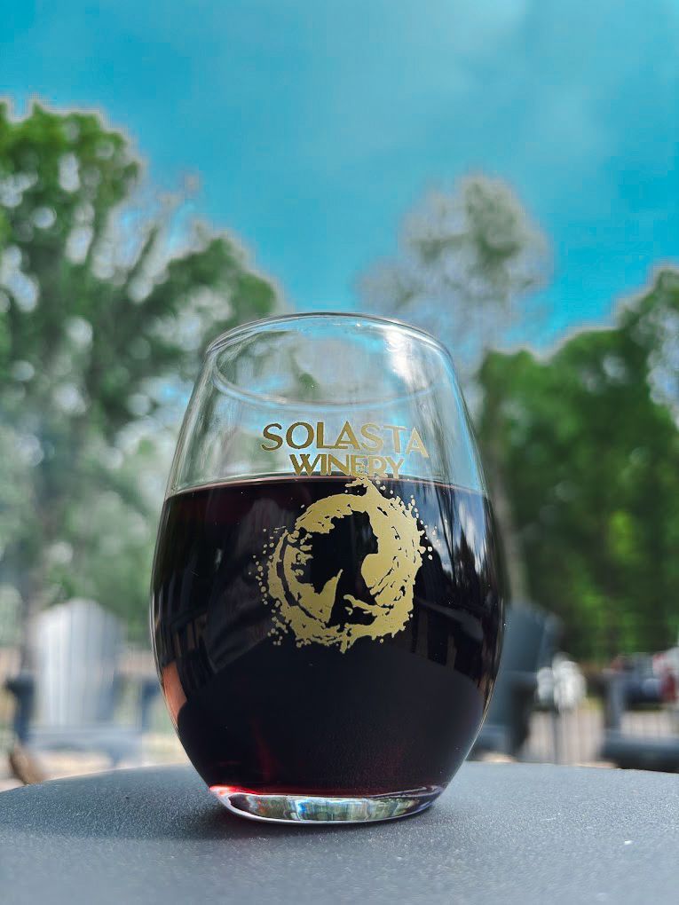 Wine Tasting | Solasta Winery | Lake Michigan Shore