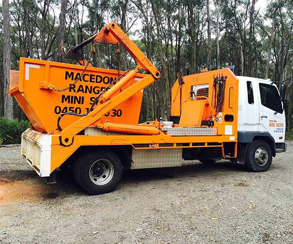 Macedon Ranges Skip Bin Hire | Mini Waste Skip Hire Gisborne & Sunbury