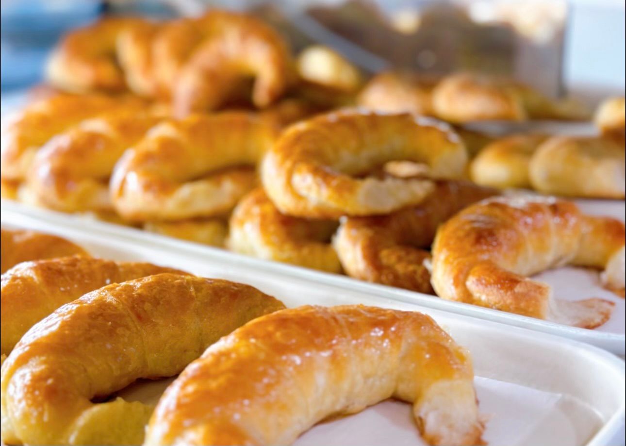 Argentinean Pastries and Cakes | Union City, NJ | Argentina Bakery, Inc.