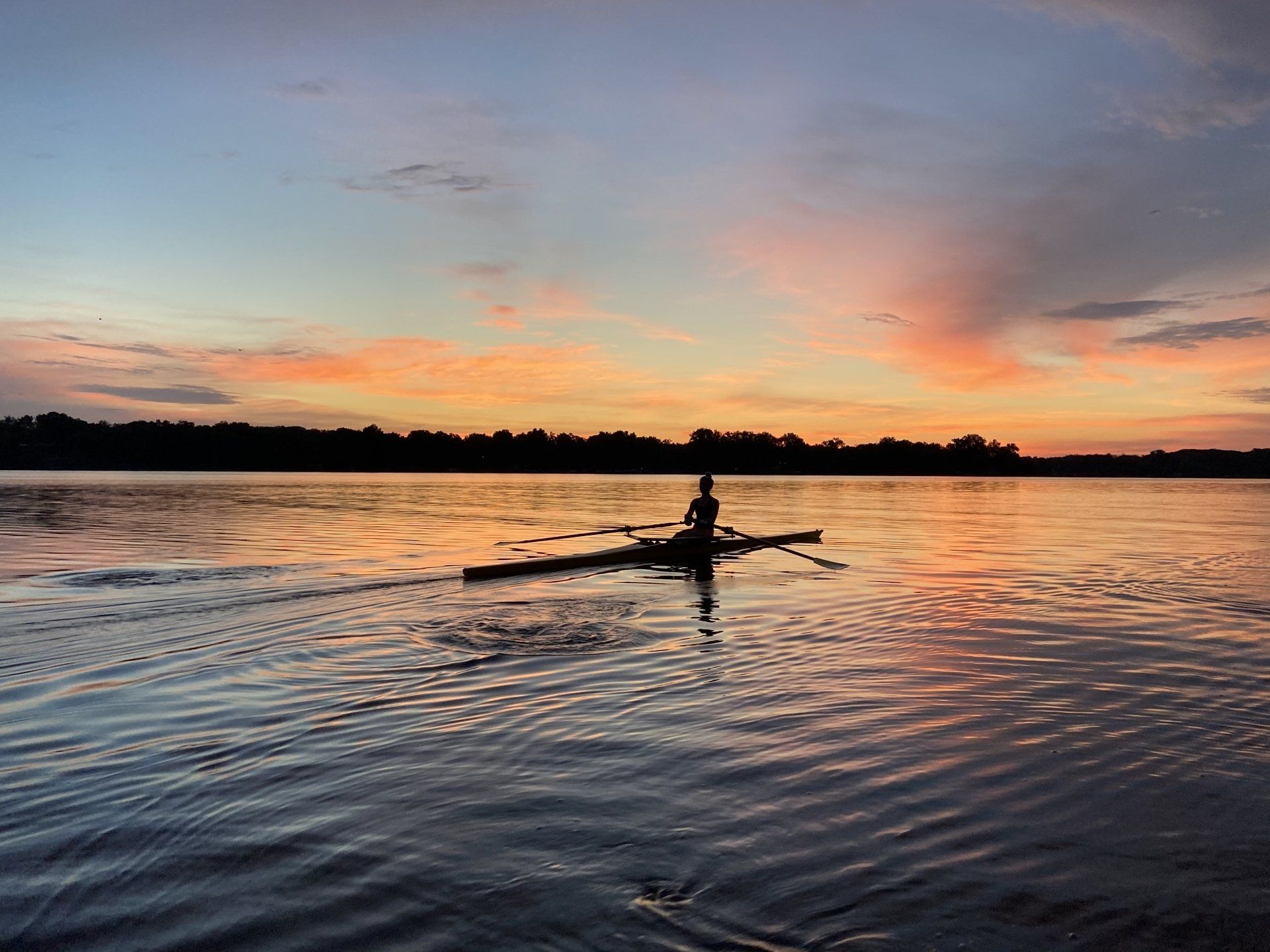 EGR Crew | East Grand Rapids High School Rowing