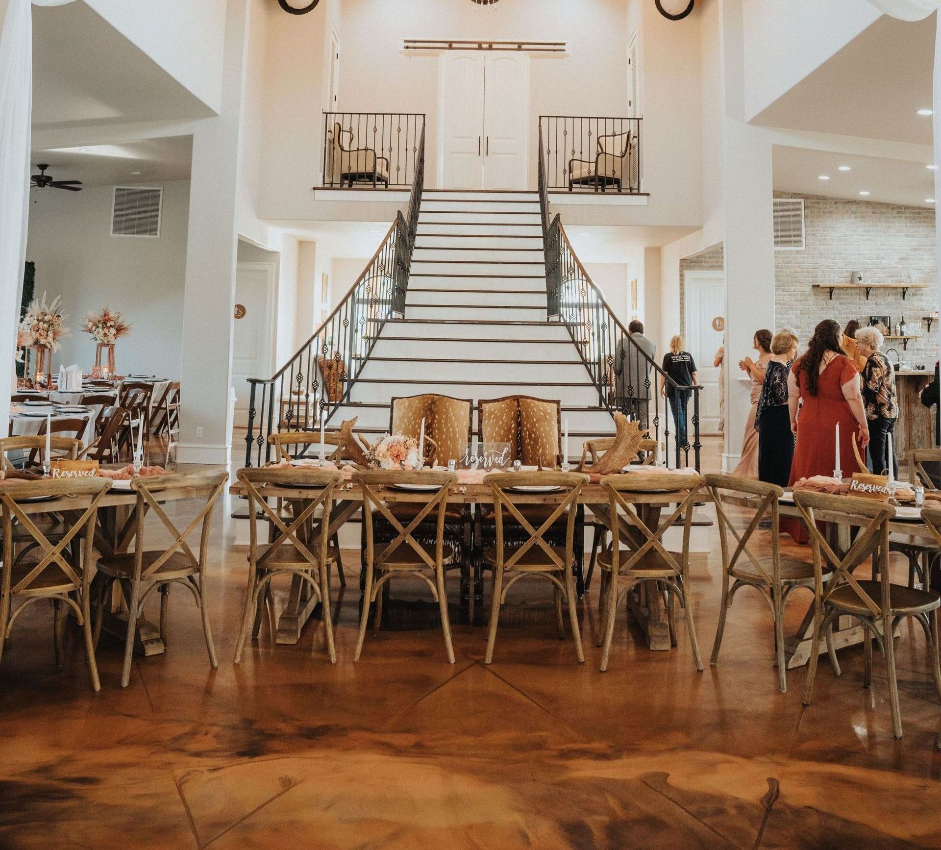 Rustic Falls at Vaughn Ranch | Beautiful Wedding Venue