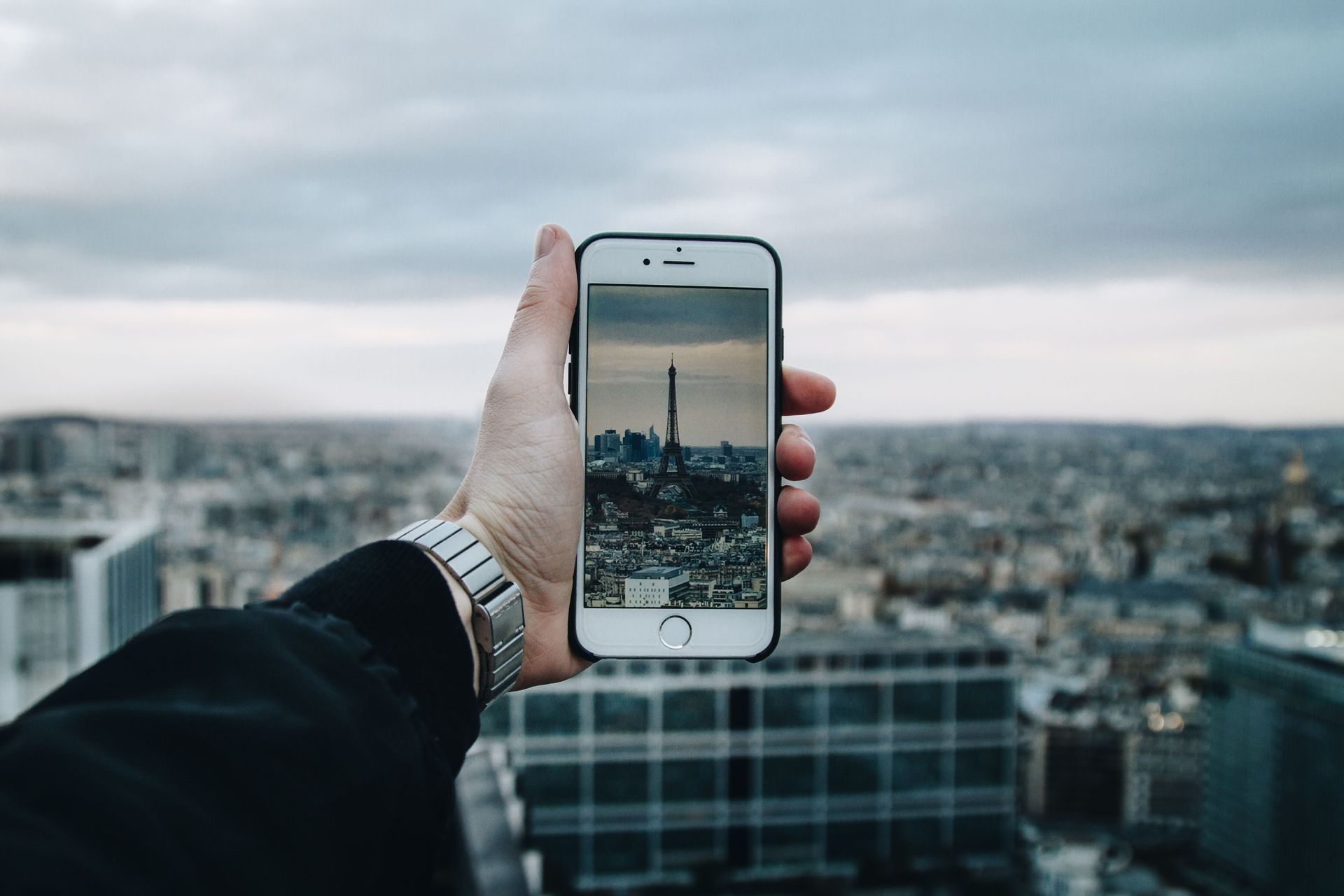 Lost Your Phone, Credit Cards & Driver’s License in Europe? Don’t Panic.