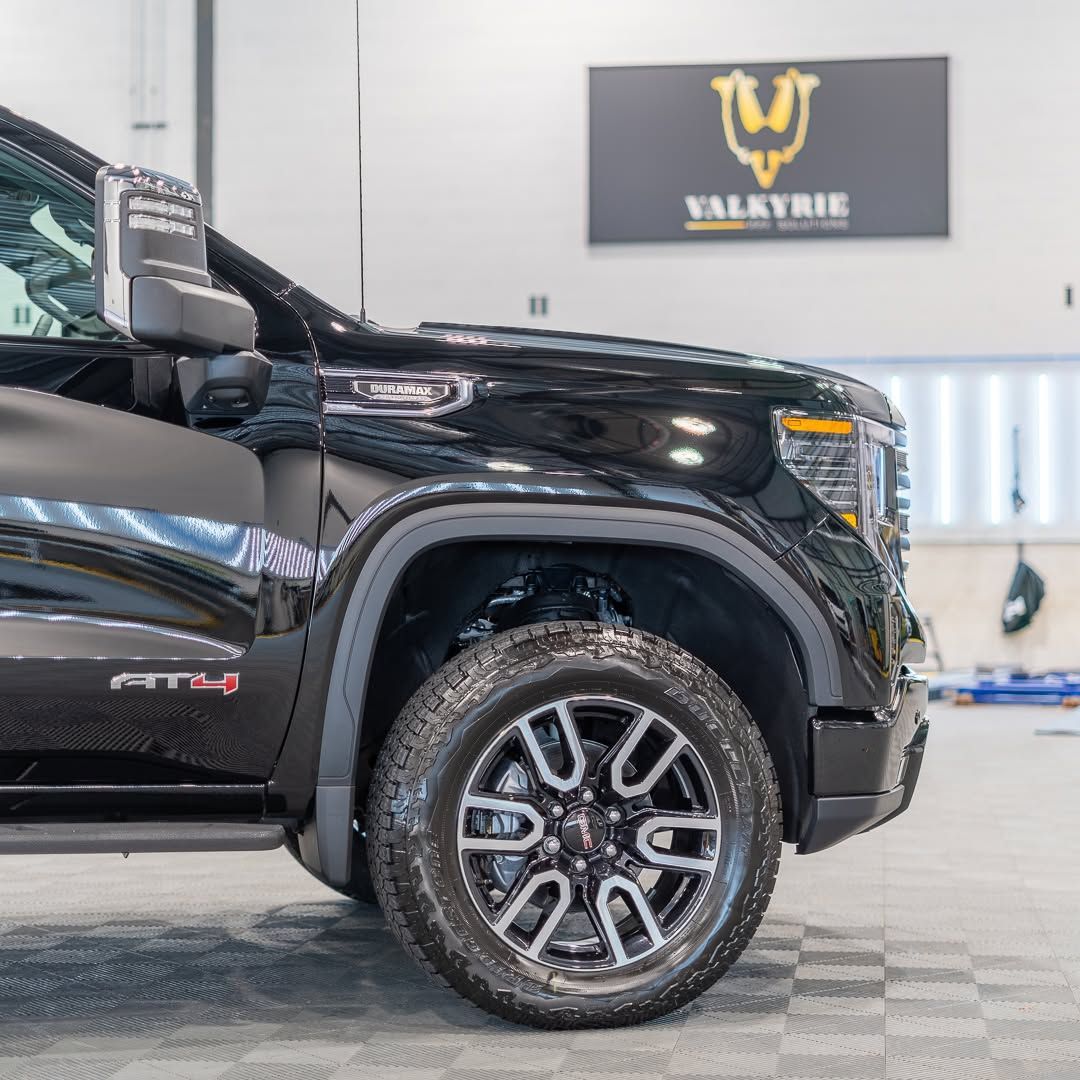 Self-Healing Film Protection for Vehicles in Laval