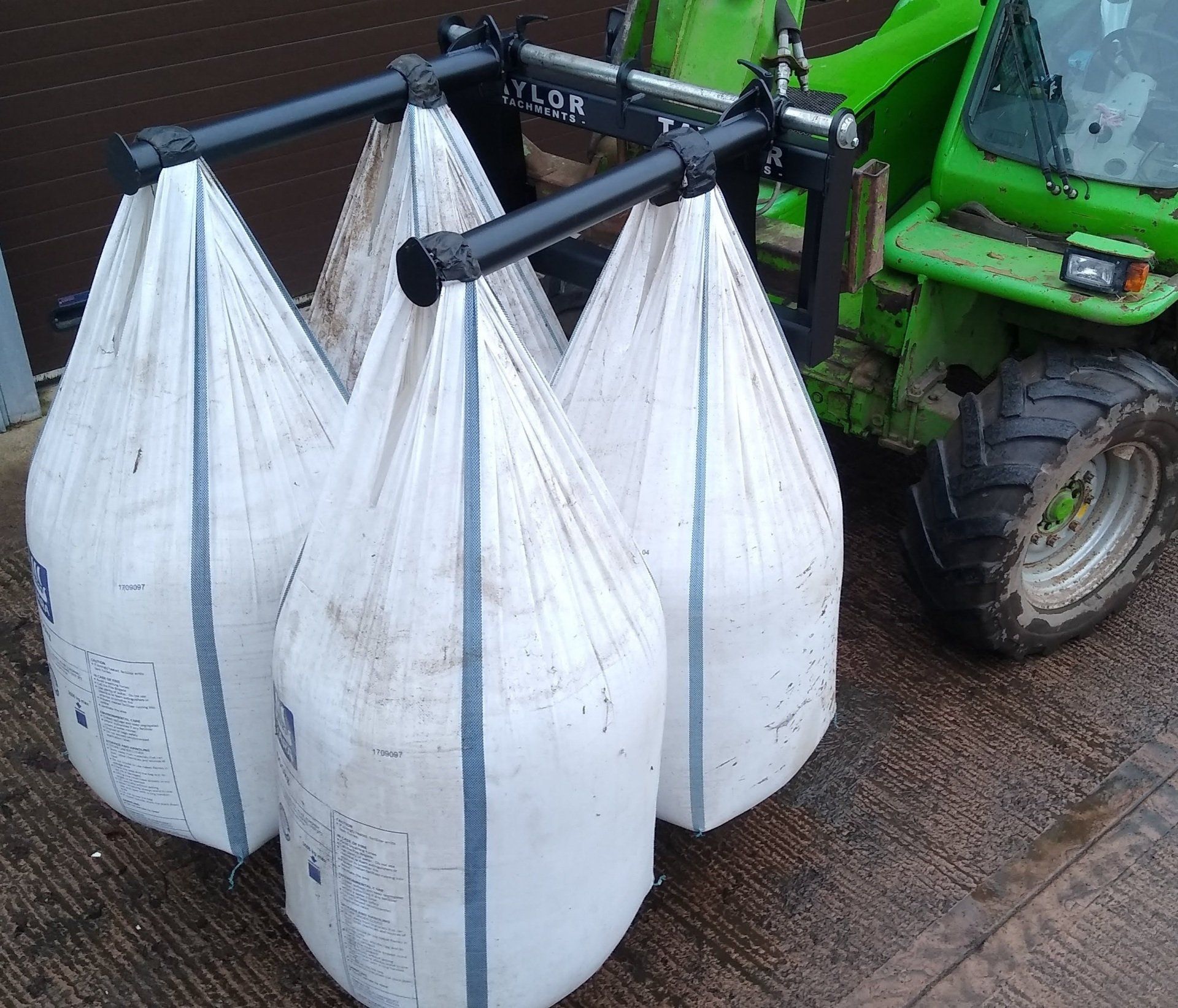 Taylor Attachments Products | Tractor Headstock Conversion Brackets