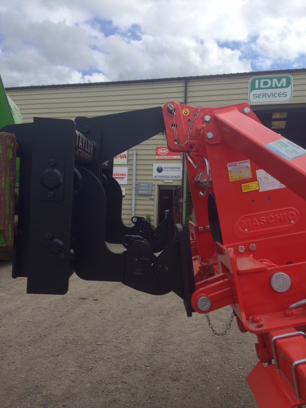 Taylor Attachments Gallery | Tractor Headstock Conversion Brackets