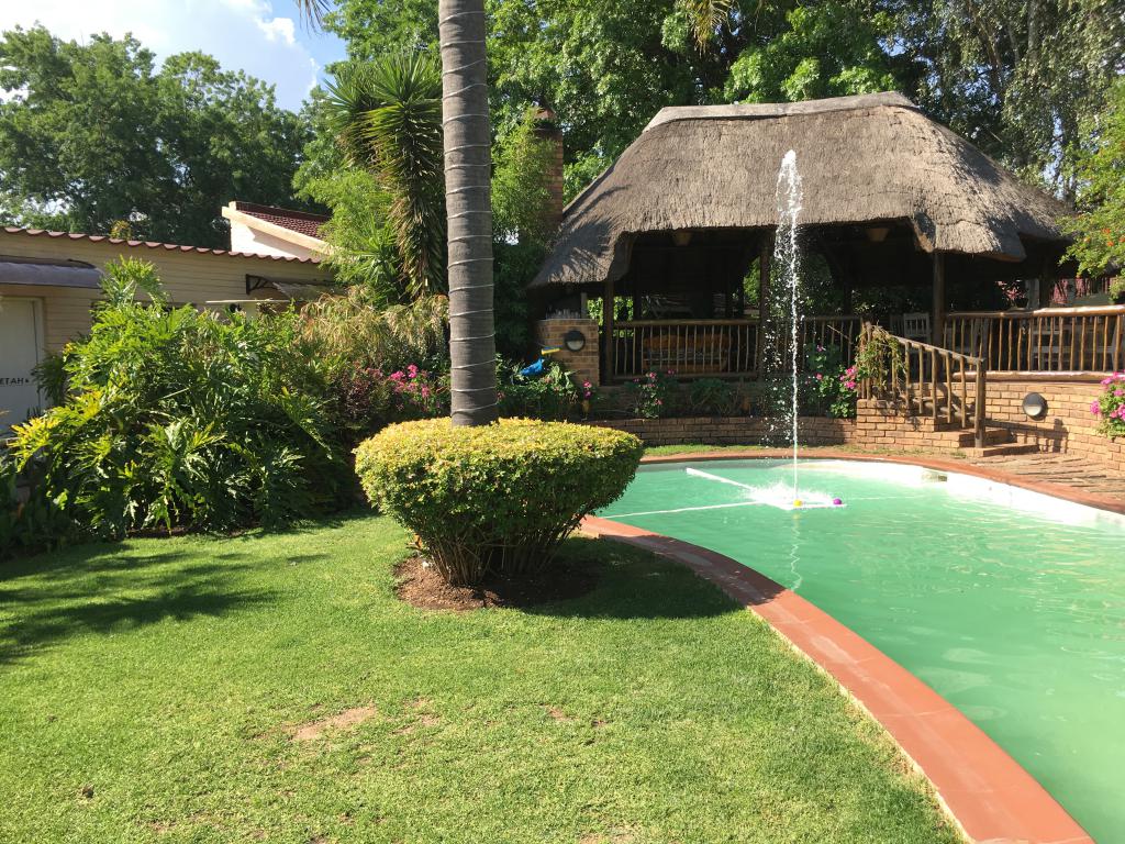 Umthombo Guesthouse - Gallery