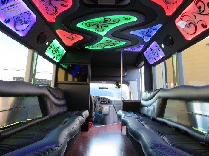 Luxury Limo Bus Service l Spencerville, OH l Lucky Limo