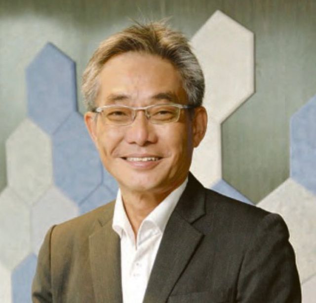 Houng Chang's Instagram, Twitter & Facebook on IDCrawl