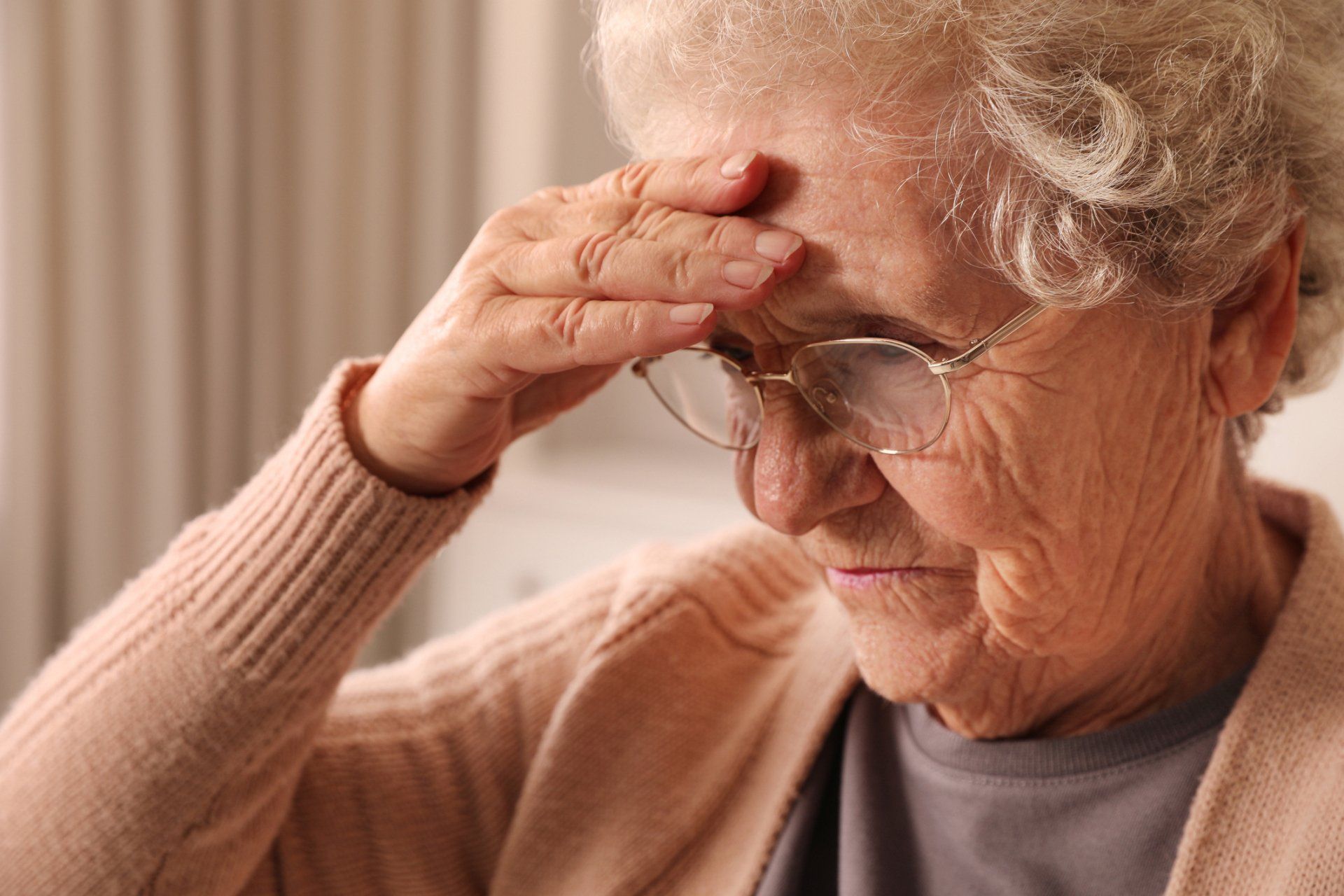 Spot the Signs: Is it Time for Senior Living for a Loved One?
