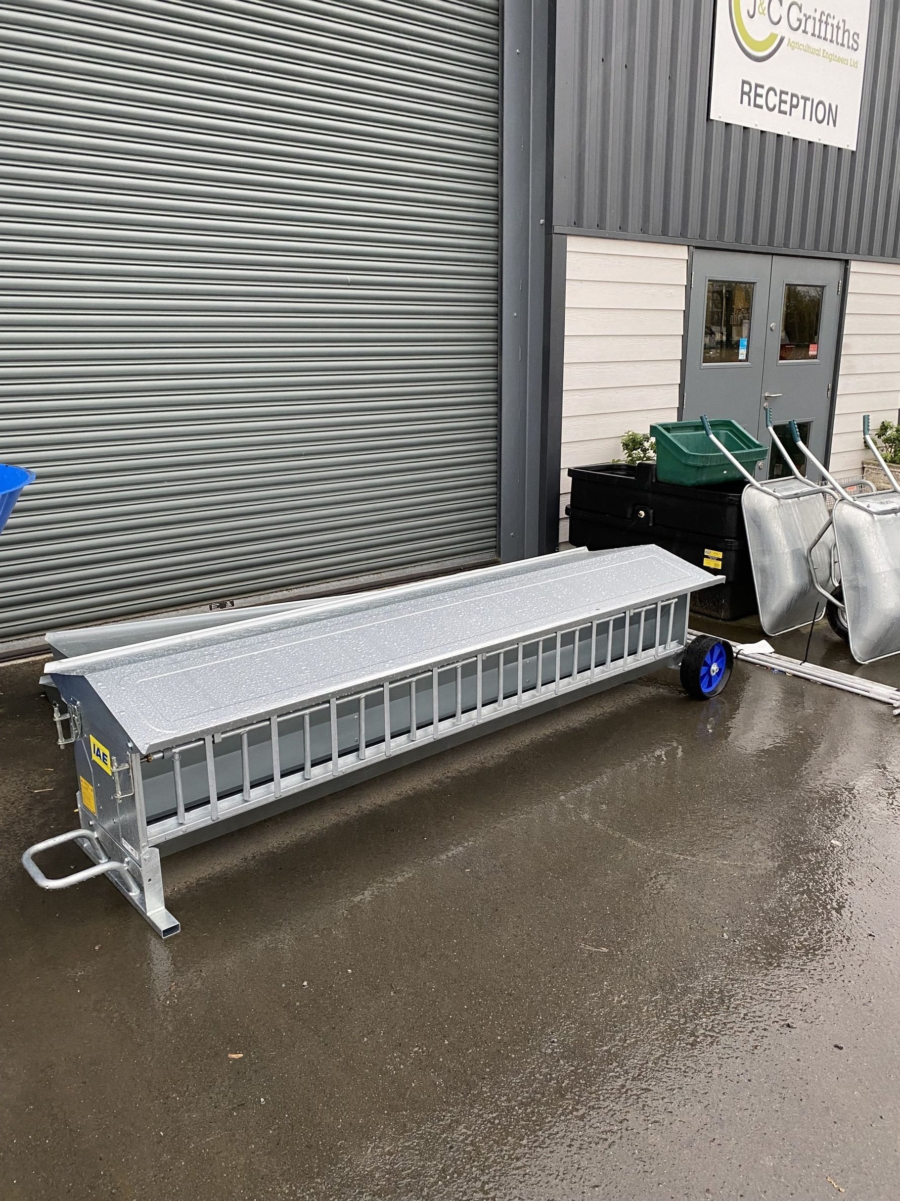 J&C Griffiths I Agricultural Engineers I Home