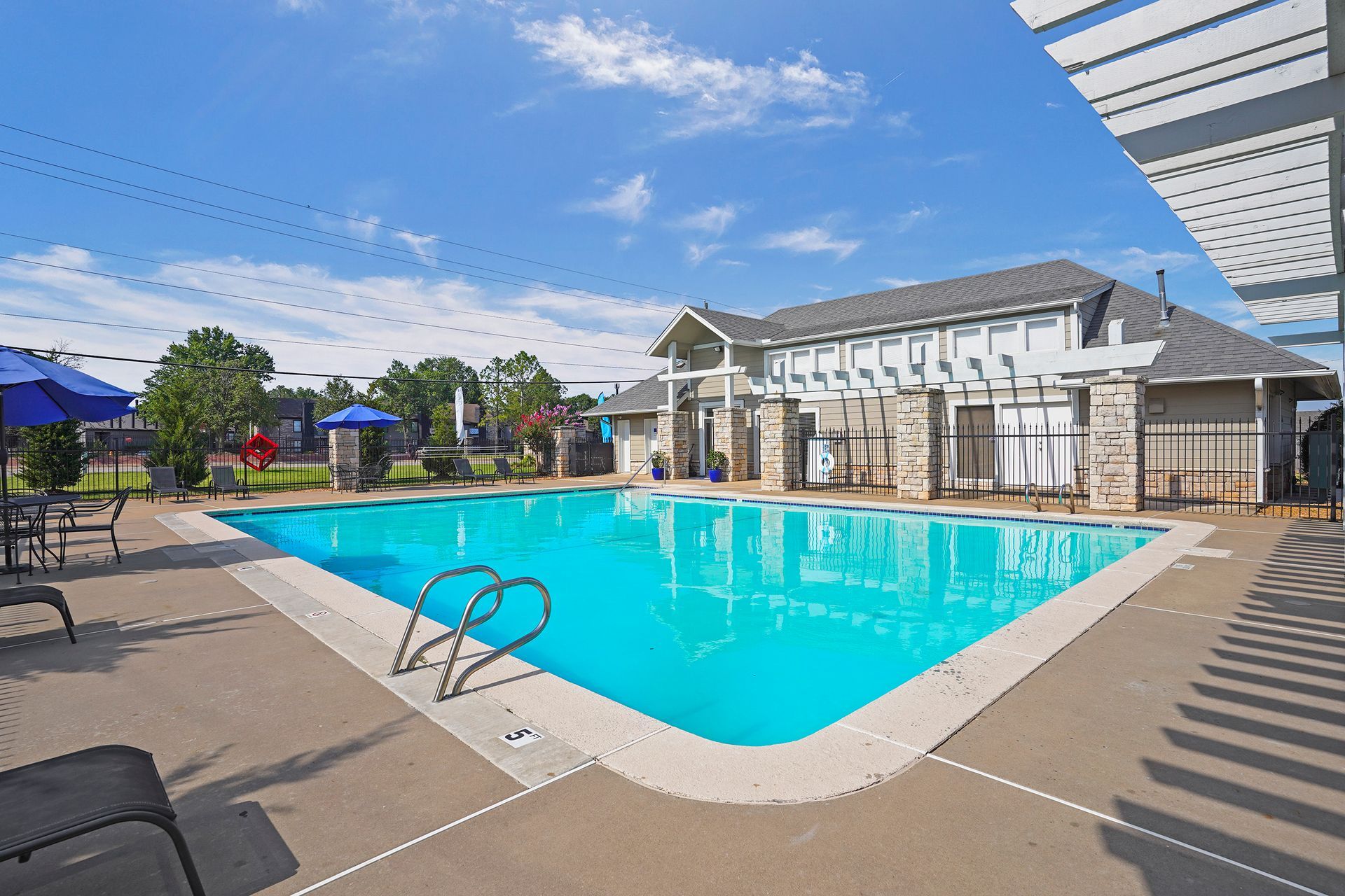 Regency Point Apartments | Your Tranquil Oasis in South Tulsa