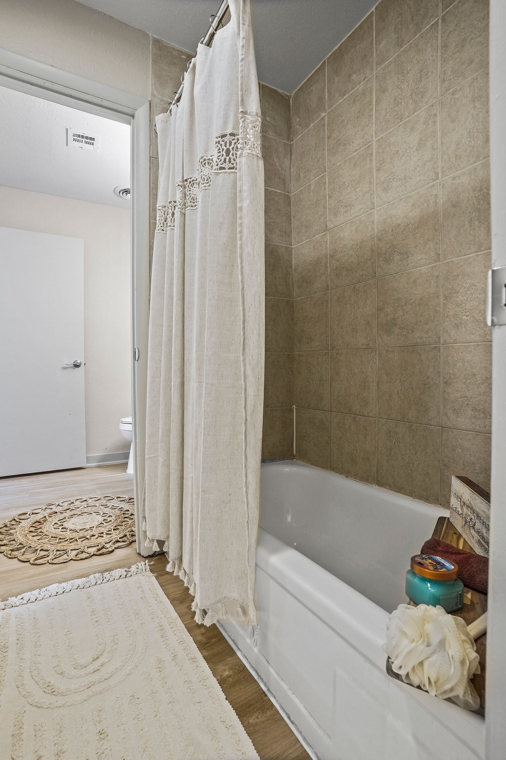Discover Regency Point Apartments: Features & Amenities