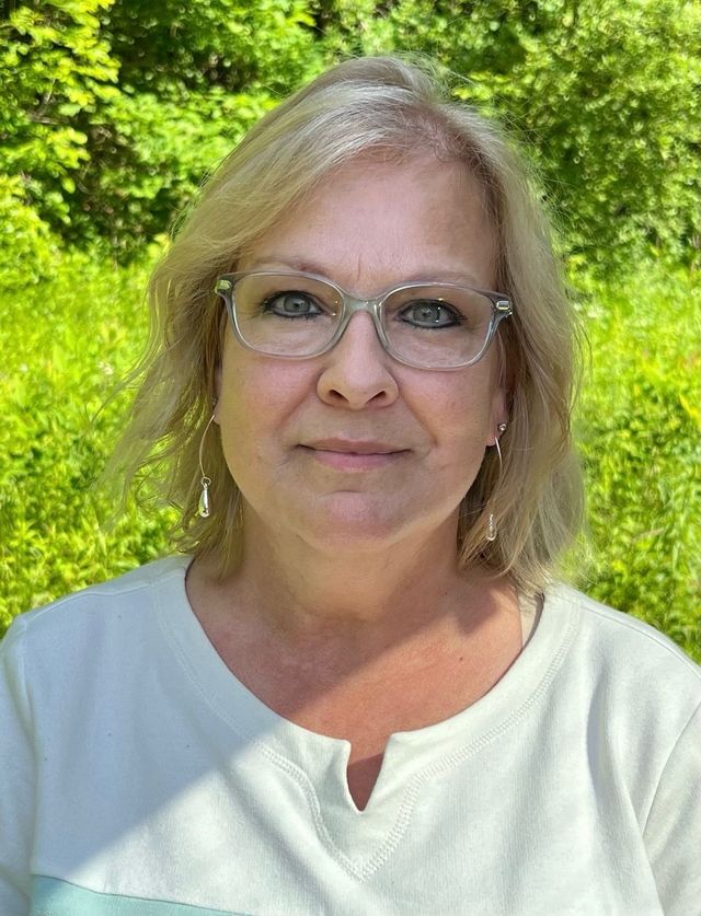 Kim Steen's Instagram, Twitter & Facebook on IDCrawl