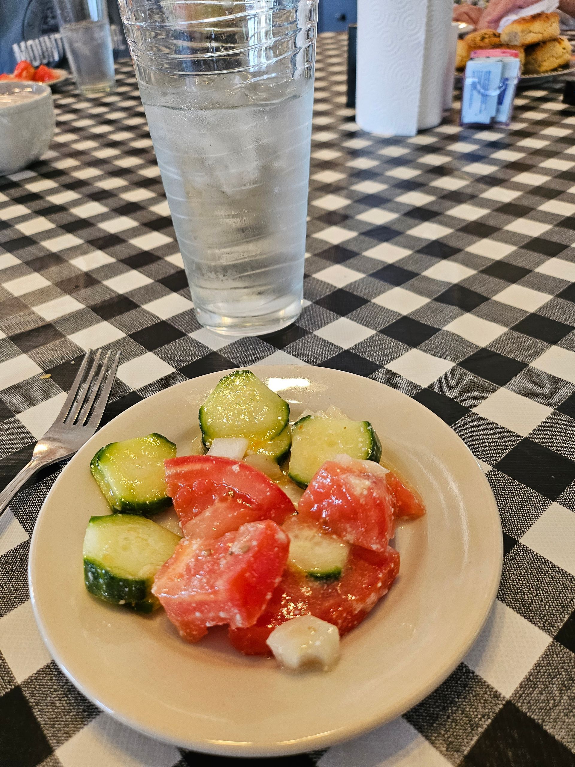 Cafe & Dining | Lone Oak RV Ranch & Retreat